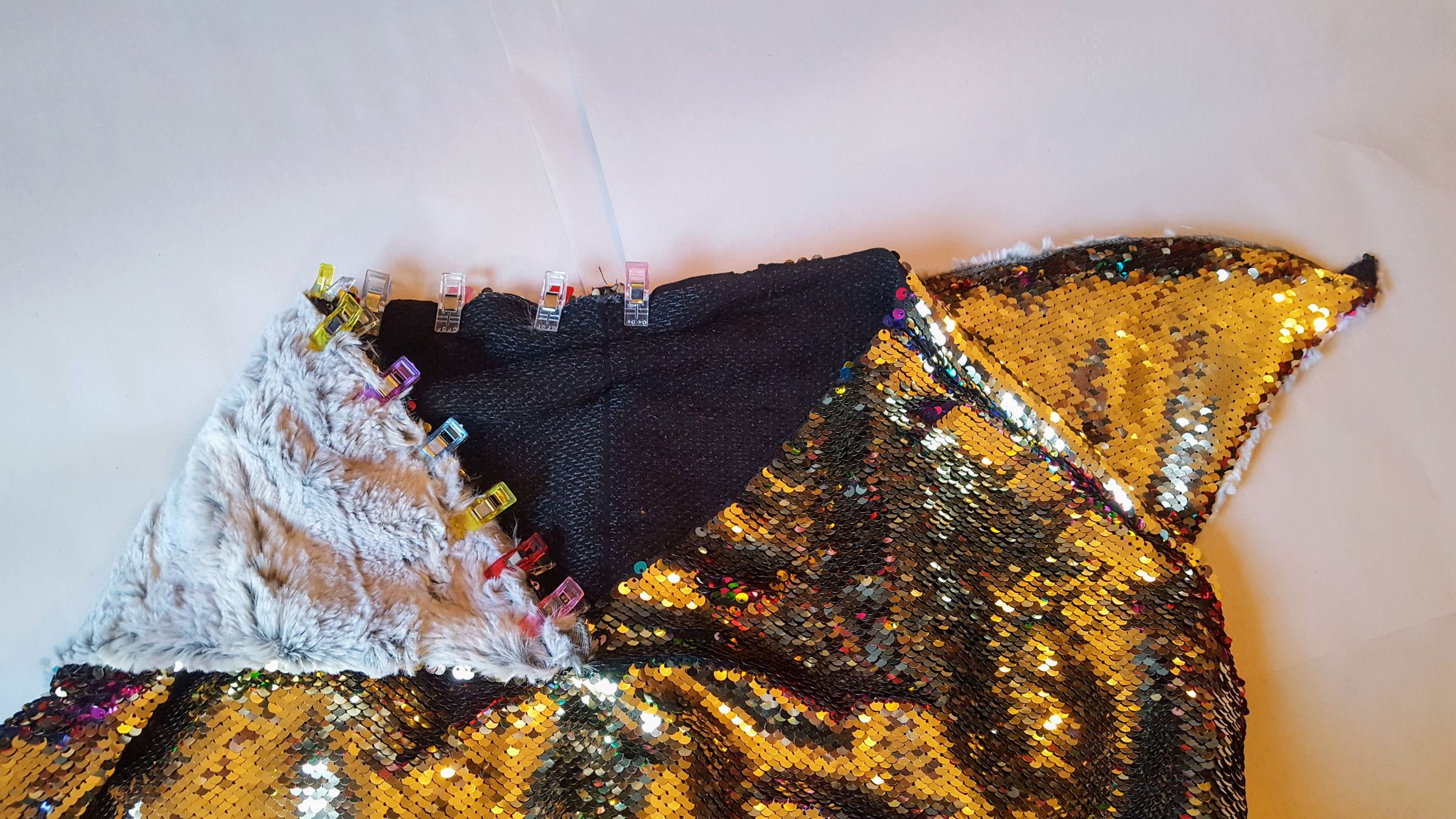 Flip Sequin Poncho! : 5 Steps (with Pictures) - Instructables
