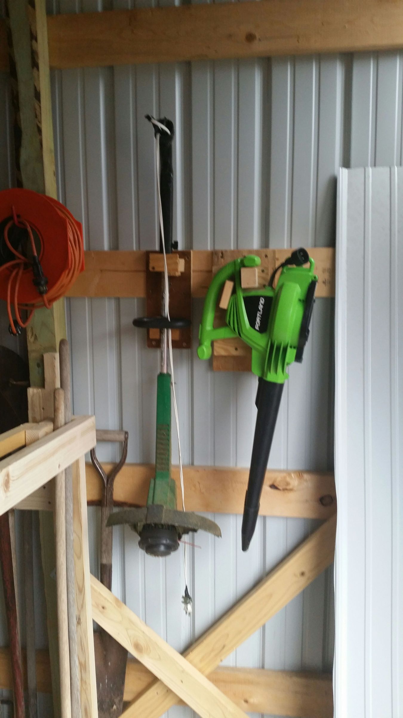 Long Handled Swinging Tool Rack : 7 Steps (with Pictures) - Instructables