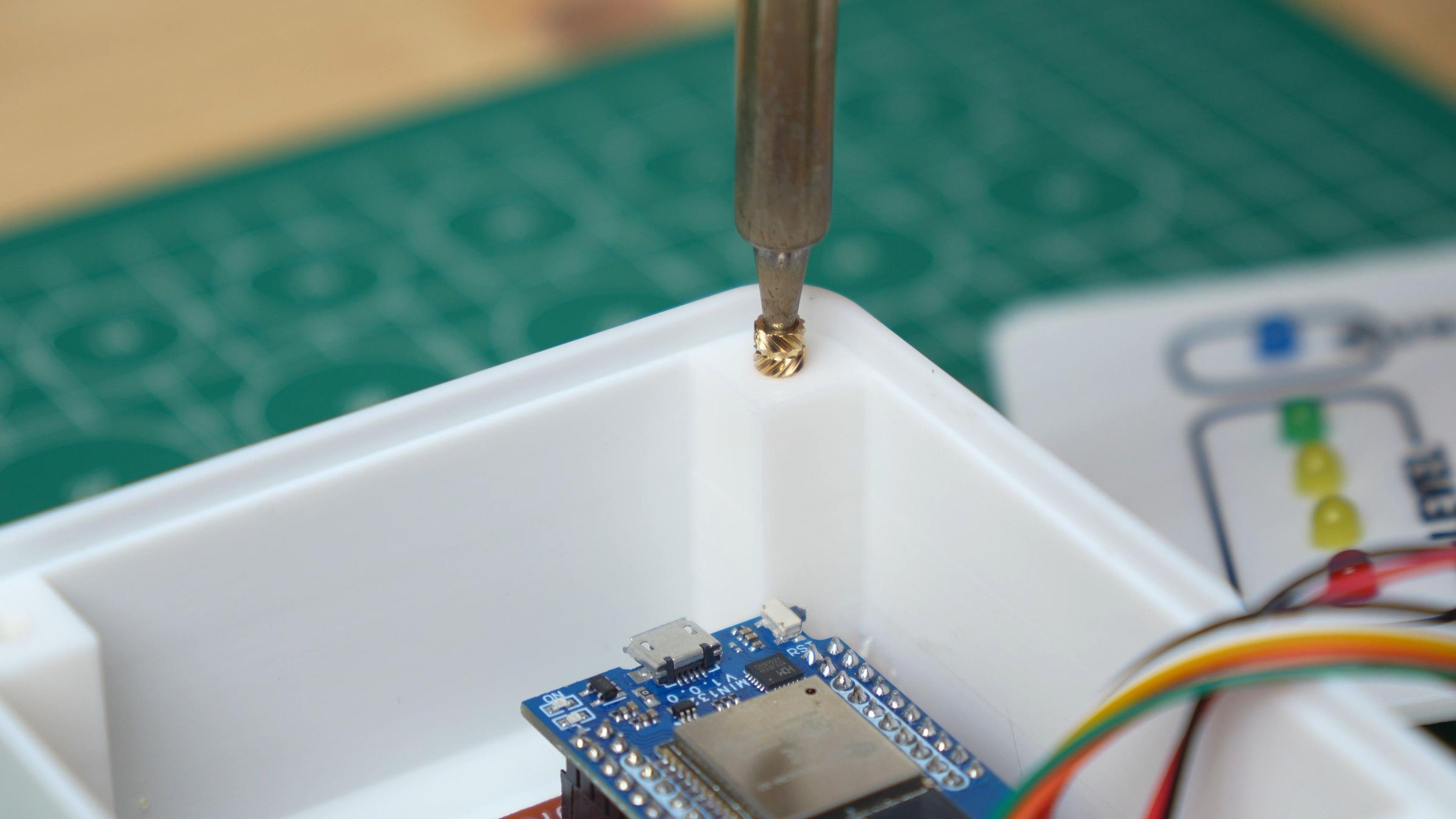 ESP32 Irrigation System With Water Reservoir : 10 Steps (with Pictures ...