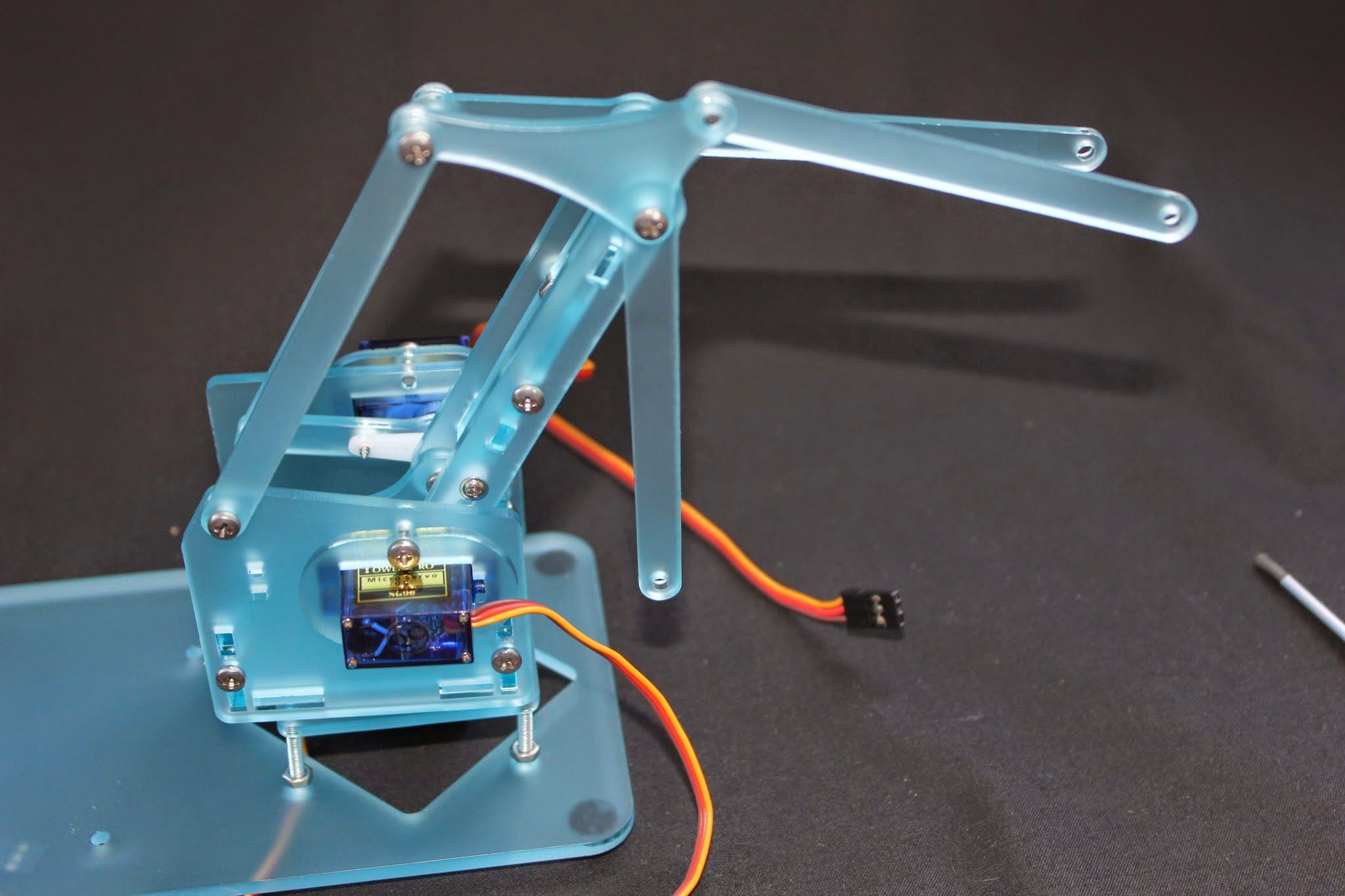 Pocket Sized Robot Arm MeArm V0.4 : 20 Steps (with Pictures ...