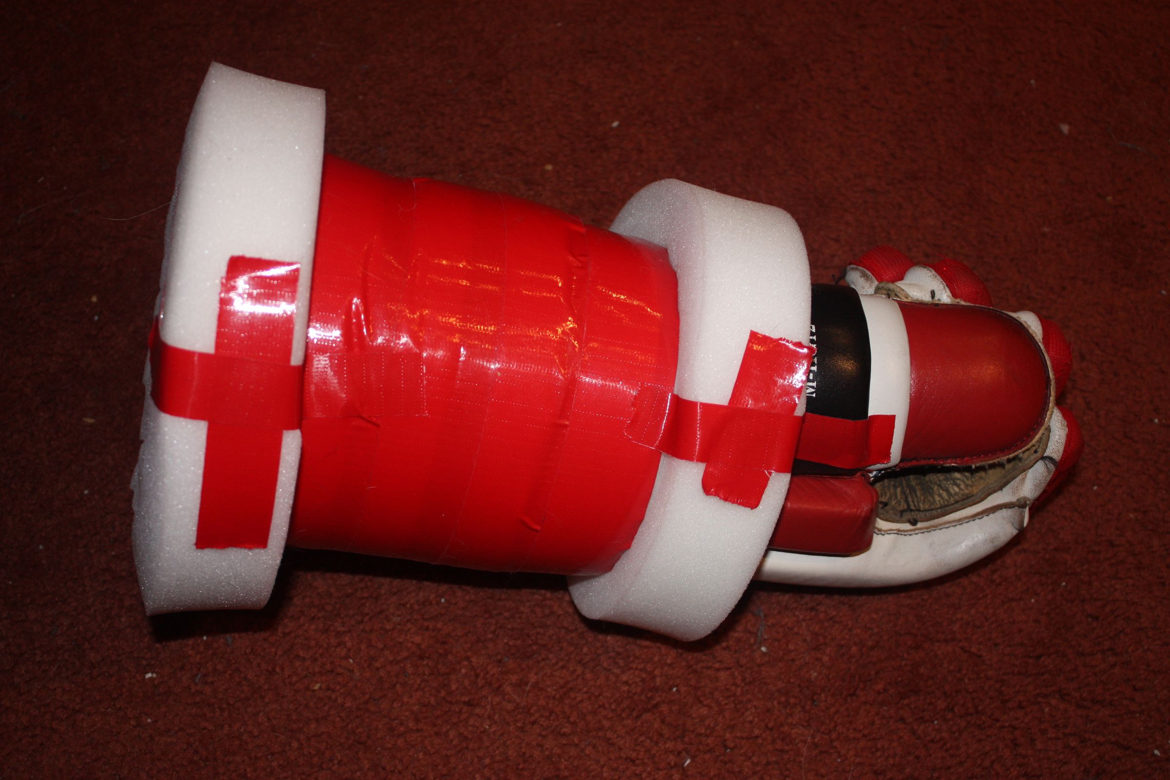 DIY Hellboy Costume : 9 Steps - Instructables