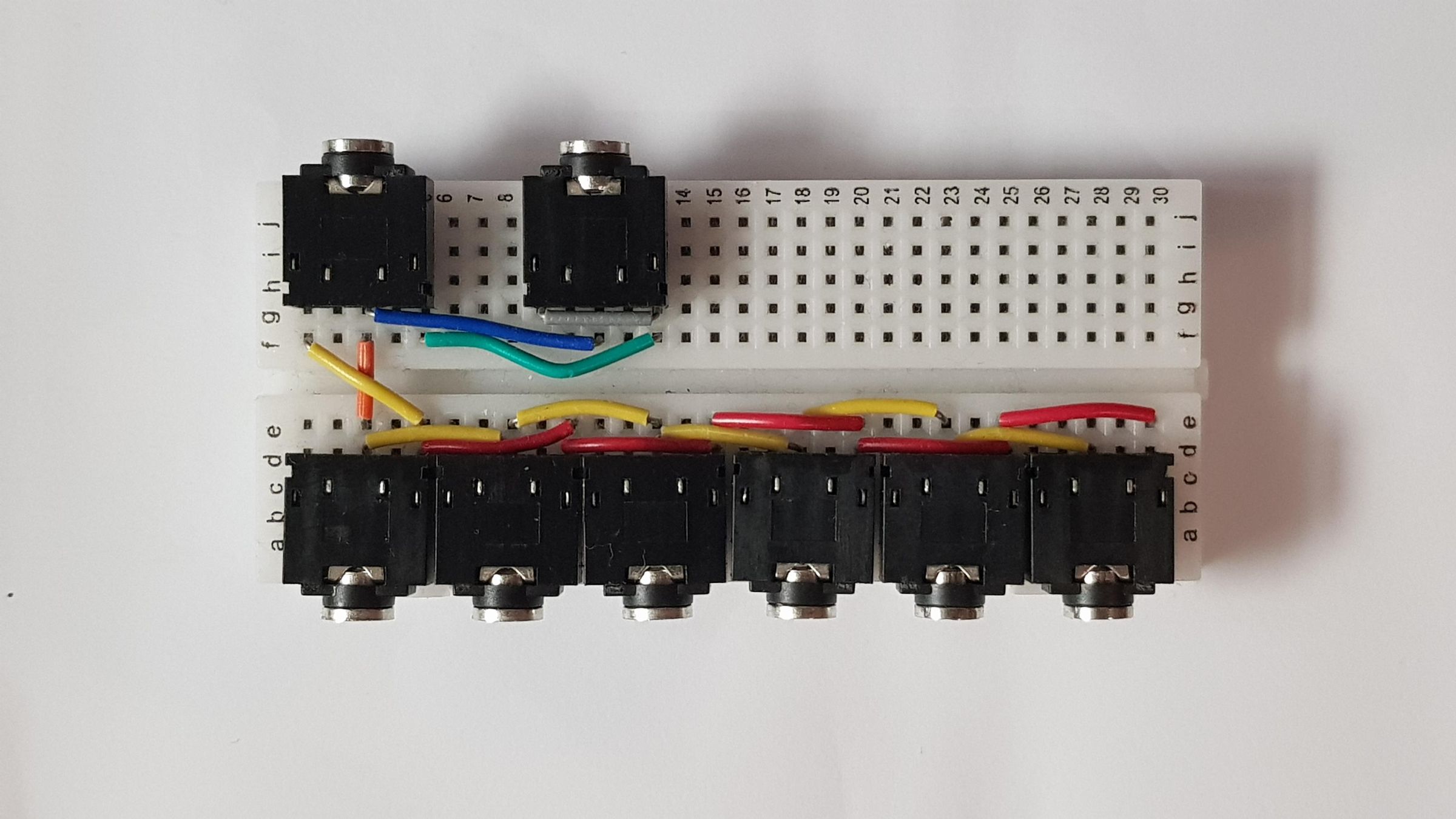 DIY Pocket Operator Sync Splitter : 3 Steps - Instructables