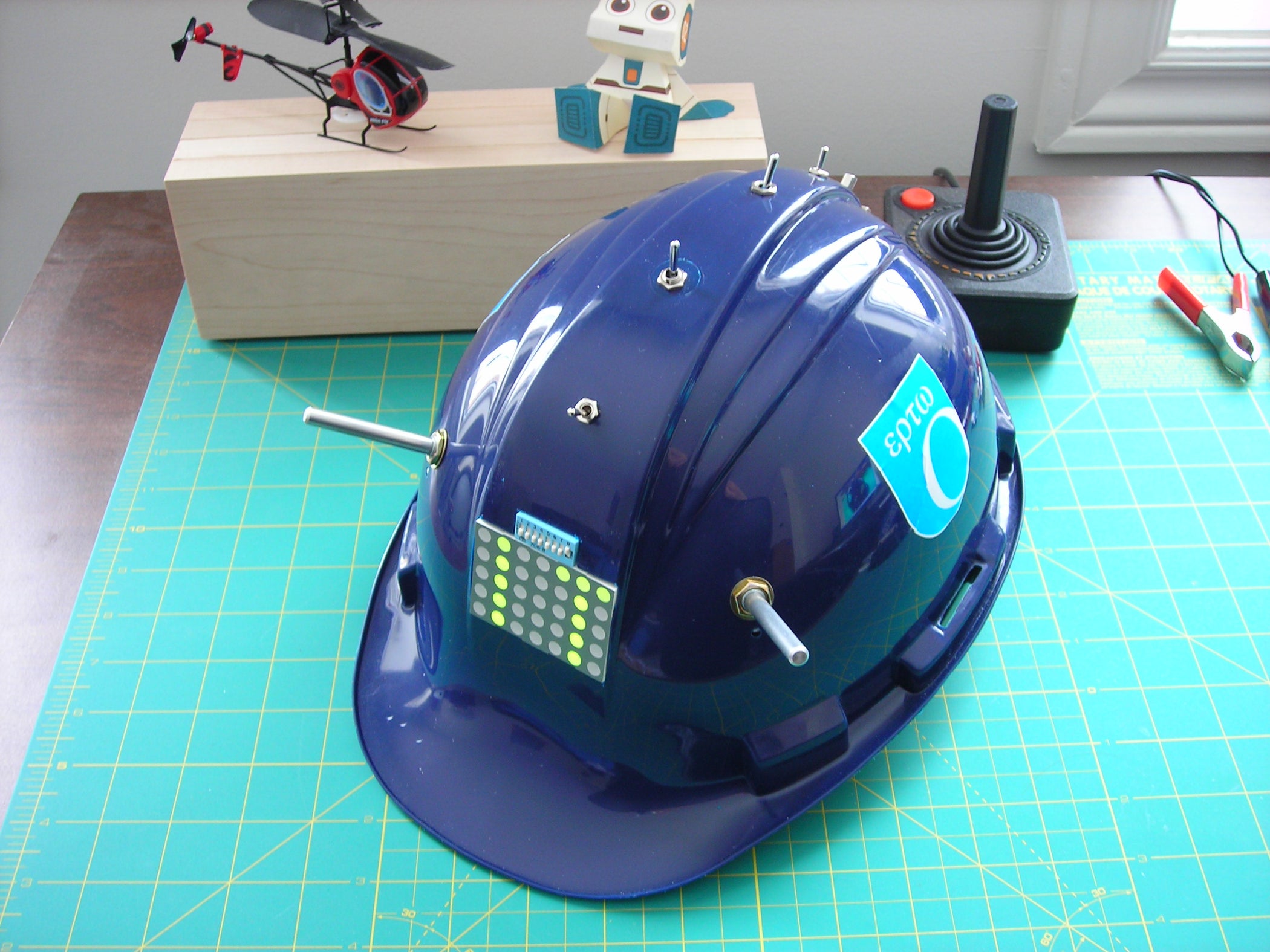 LED Hat Display With Pong : 12 Steps (with Pictures) - Instructables LED Hat Display With Pong : 12 Steps (with Pictures) - Instructables