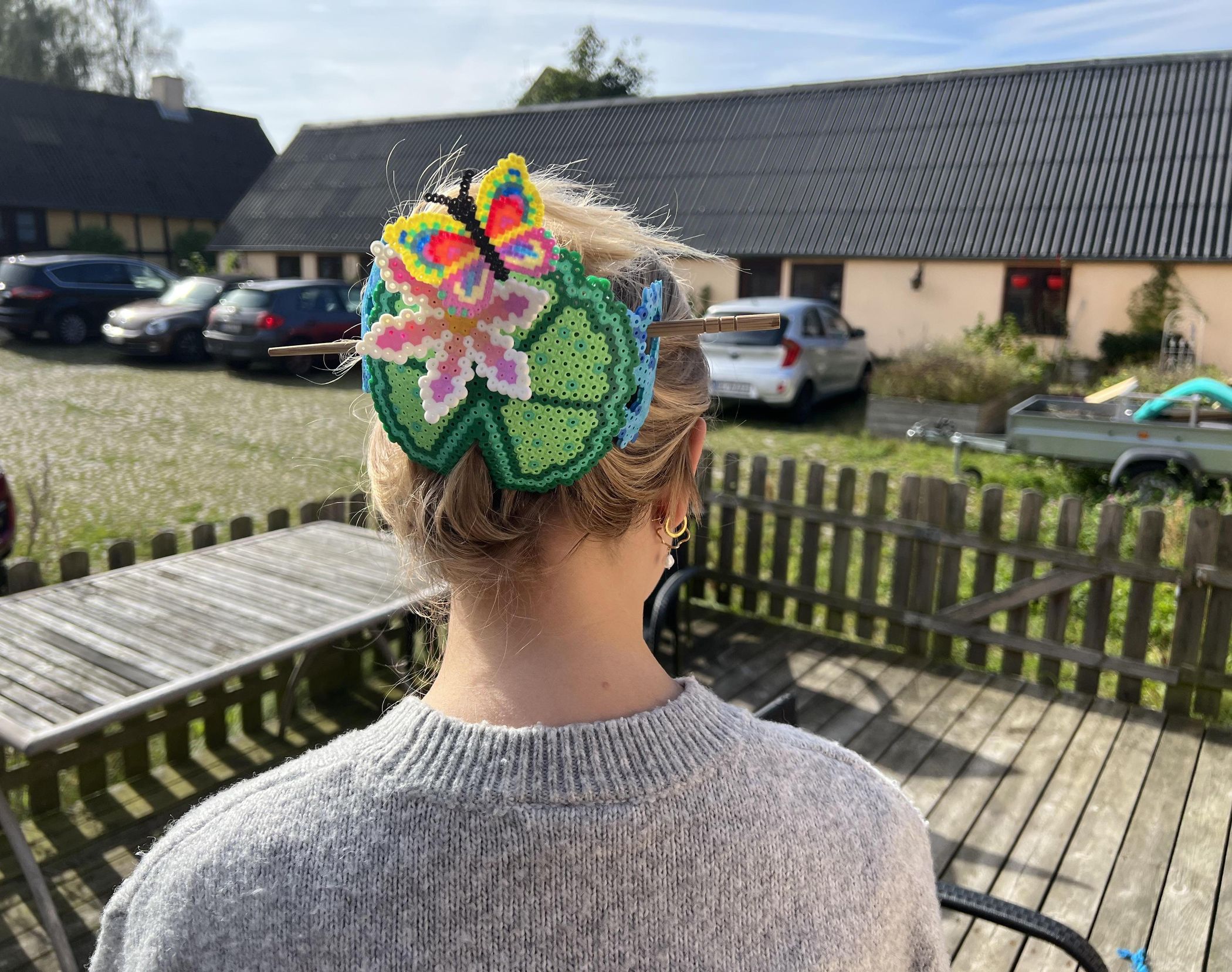 From 2d to 3d - How to Make a Water Lily Hair Bun Holders With Hama ...