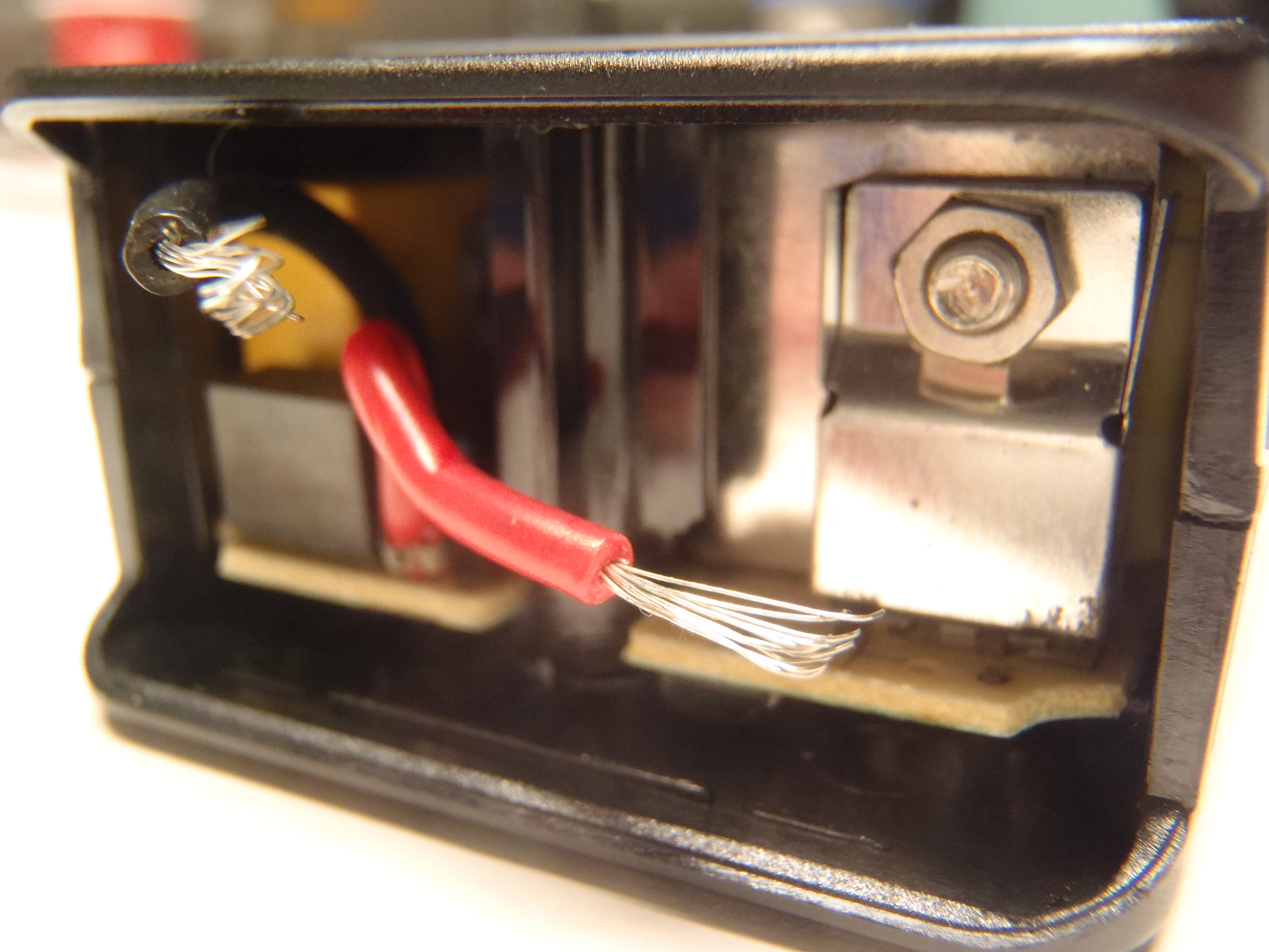How to Fix a Power Adapter : 6 Steps (with Pictures) - Instructables