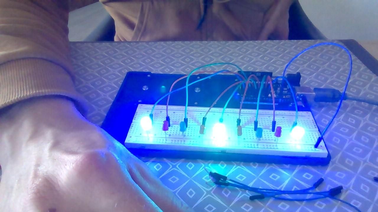Arduino LED Chaser ( With 5 Effects ) : 4 Steps (with Pictures ...
