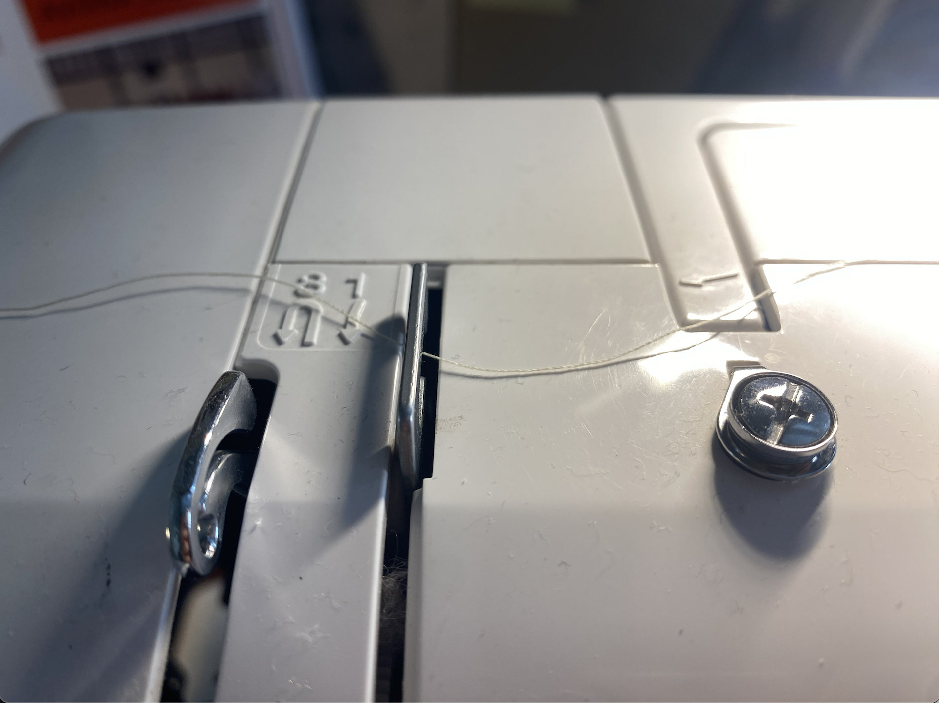 How to Thread a Sewing Machine Needle for Beginners : 8 Steps ...