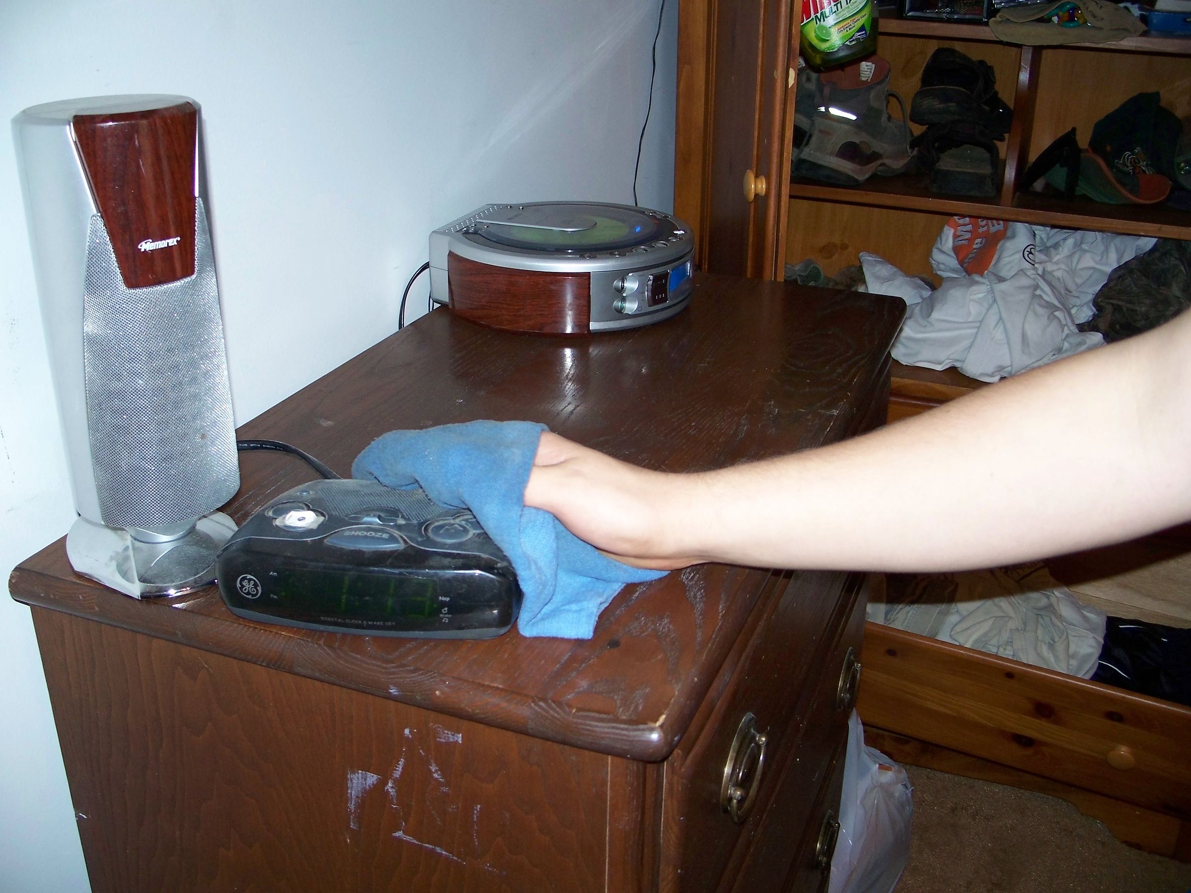 Cleaning Your Room! Fast and Easy : 9 Steps - Instructables