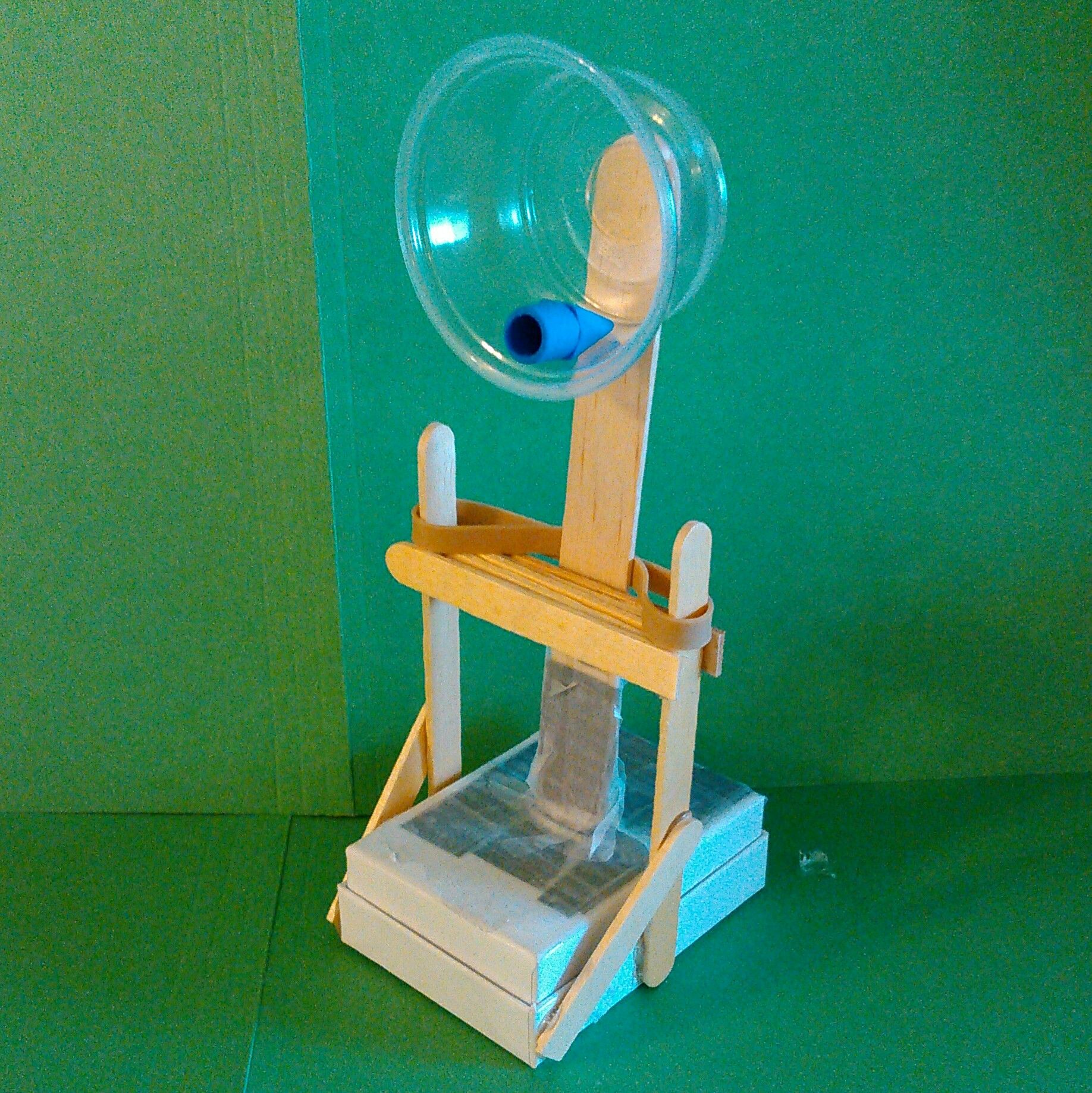 Desktop Catapult With Storage : 10 Steps (with Pictures) - Instructables