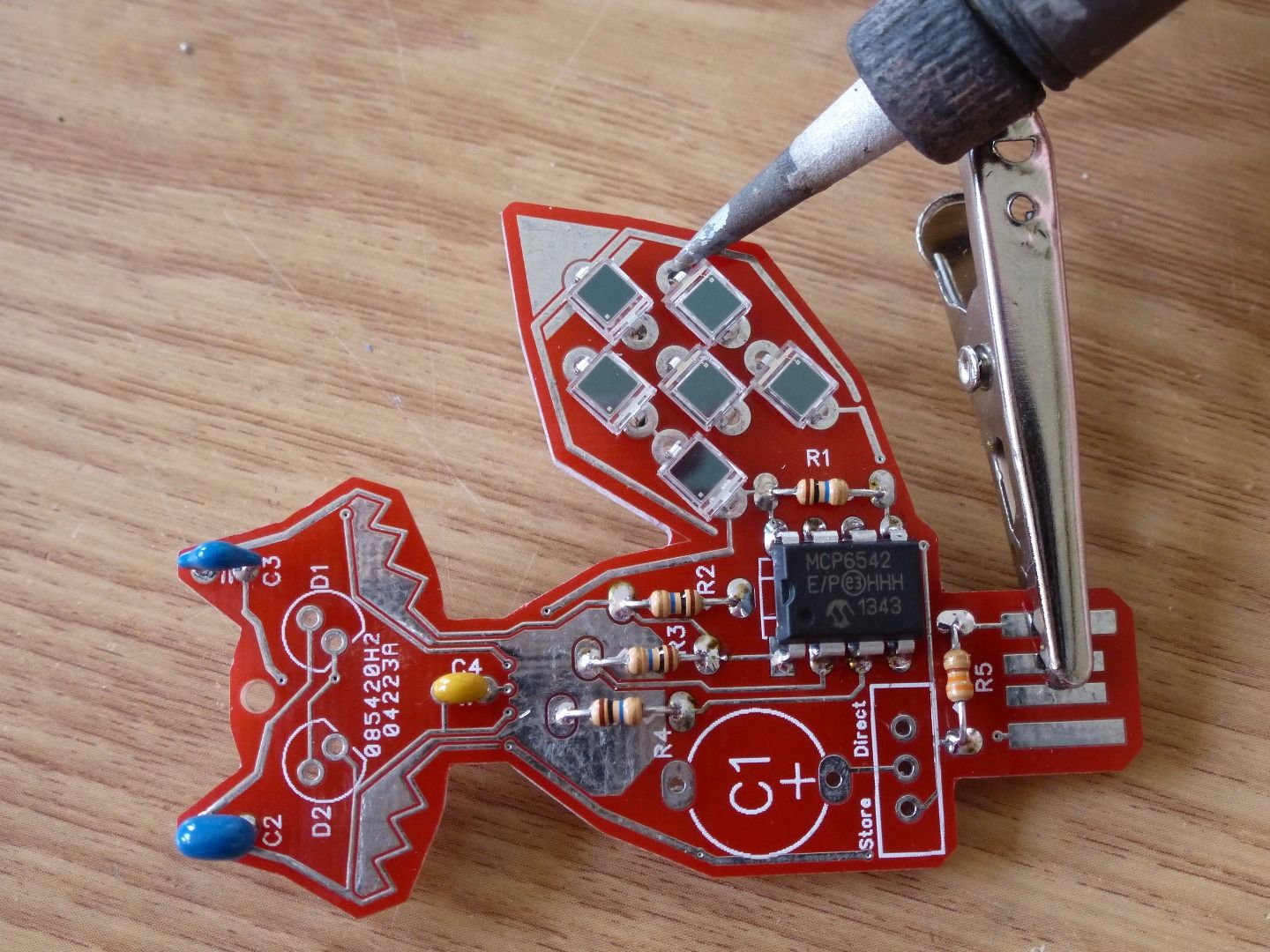 LED Fox Pendant, Solar Powered Kit : 10 Steps (with Pictures ...