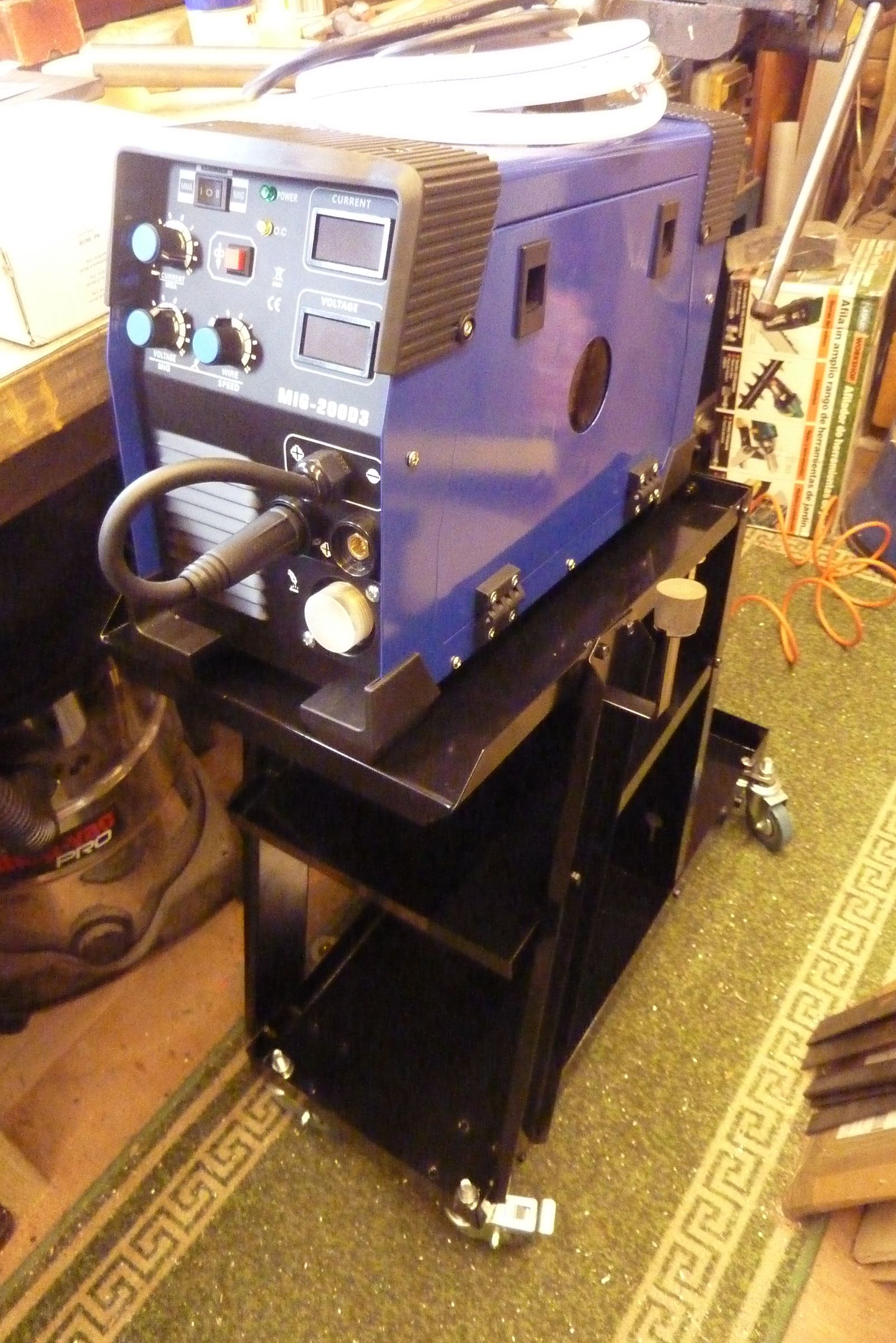 Quick Welding Trolley Mod : 3 Steps - Instructables