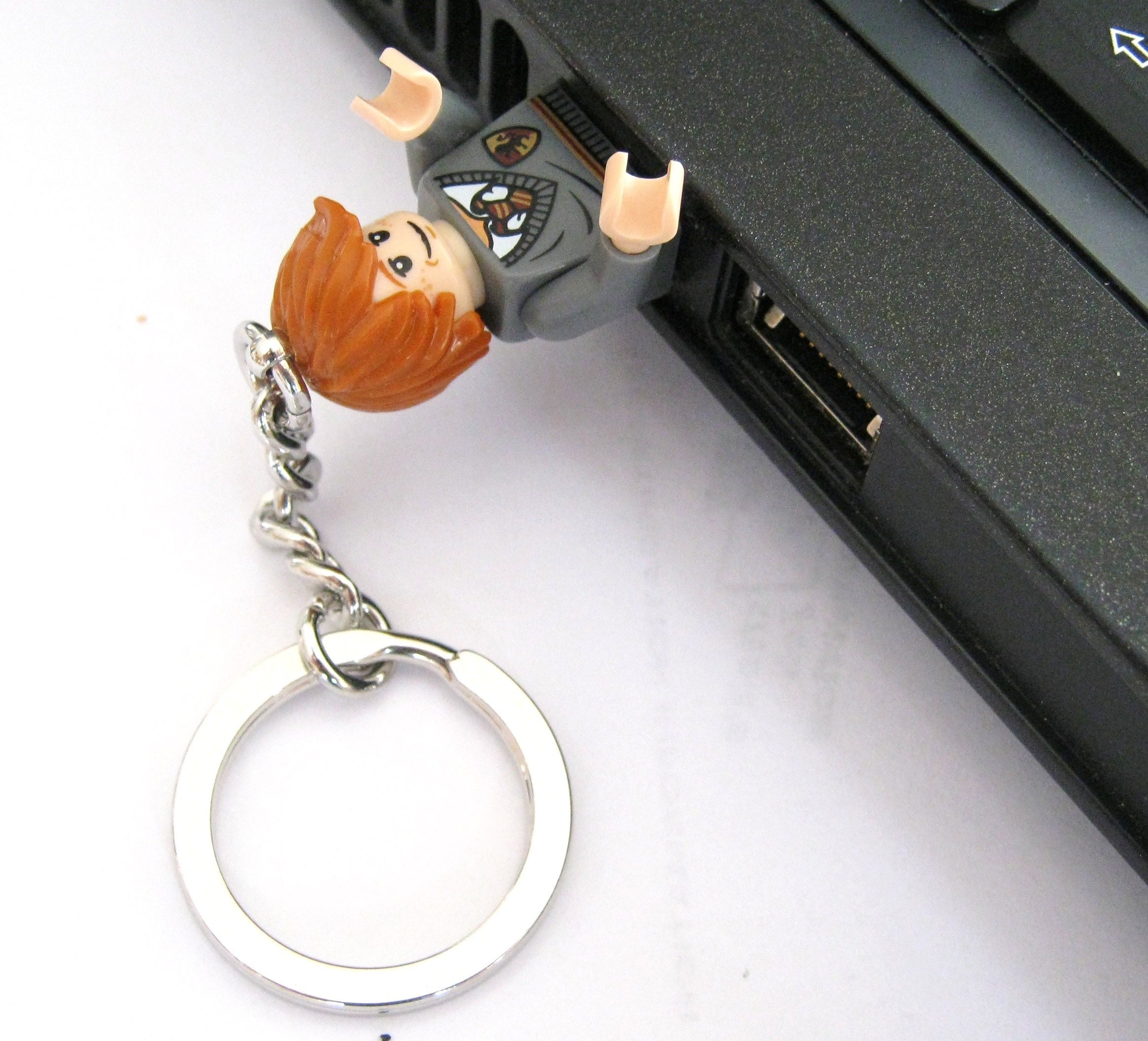 LEGO Minifig USB Flash Drive - Instructables