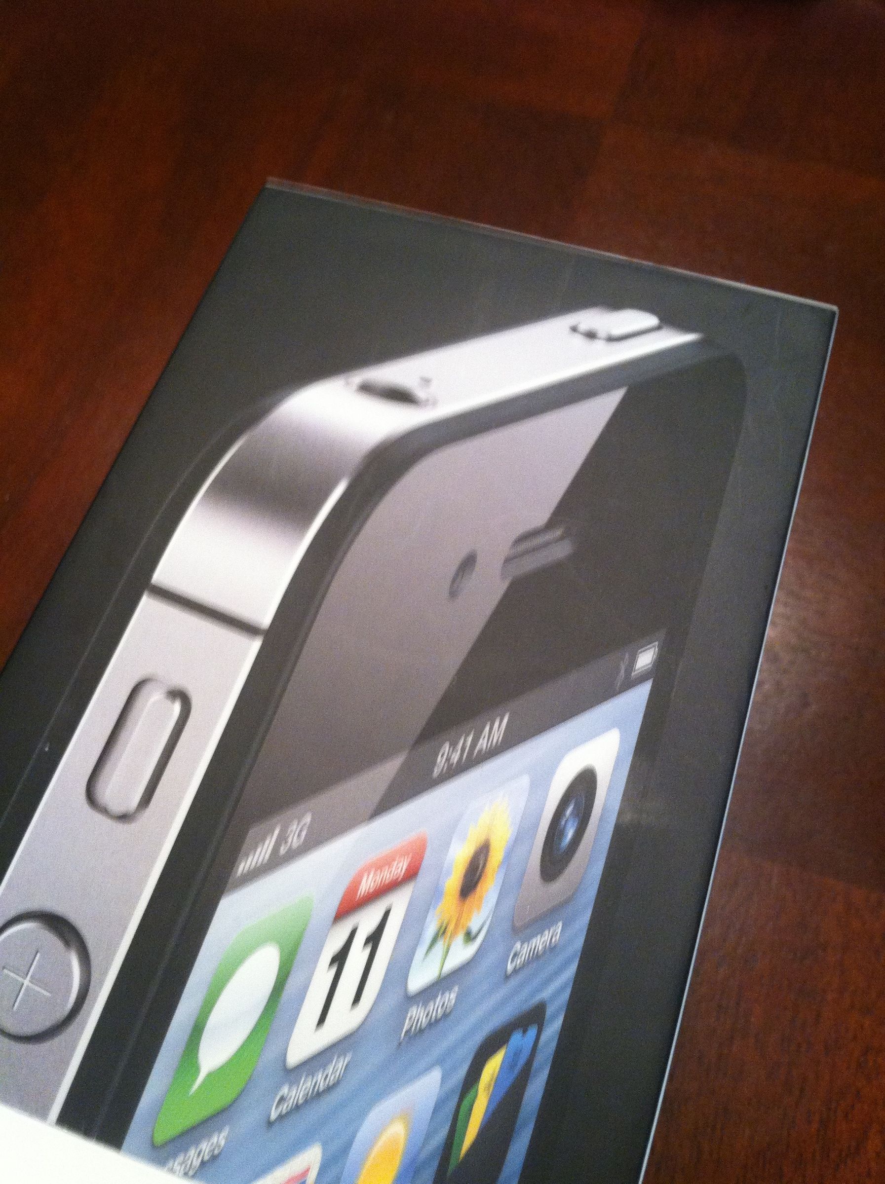 IPhone 4 Docking Station (for Movies or Videos) : 7 Steps - Instructables