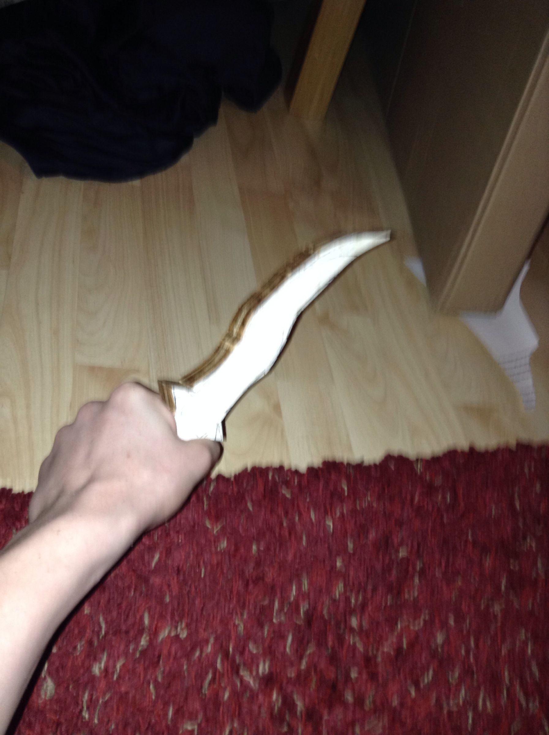 How to Make a Cool Wooden Dagger : 4 Steps - Instructables