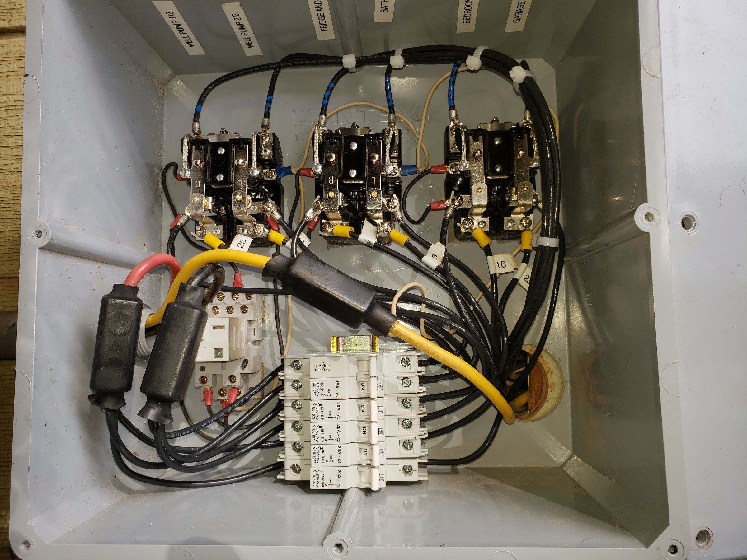 Automatic Generator Transfer Switch : 7 Steps - Instructables
