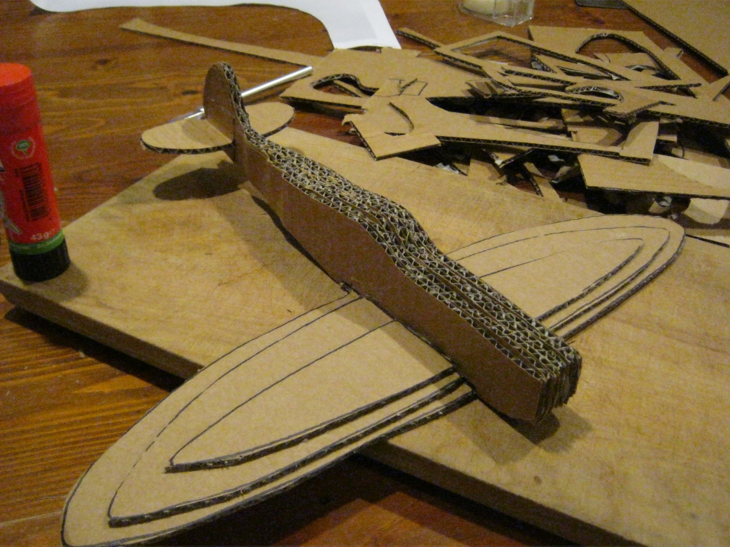 Cardboard Supermarine Spitfire Mk.5 : 4 Steps - Instructables