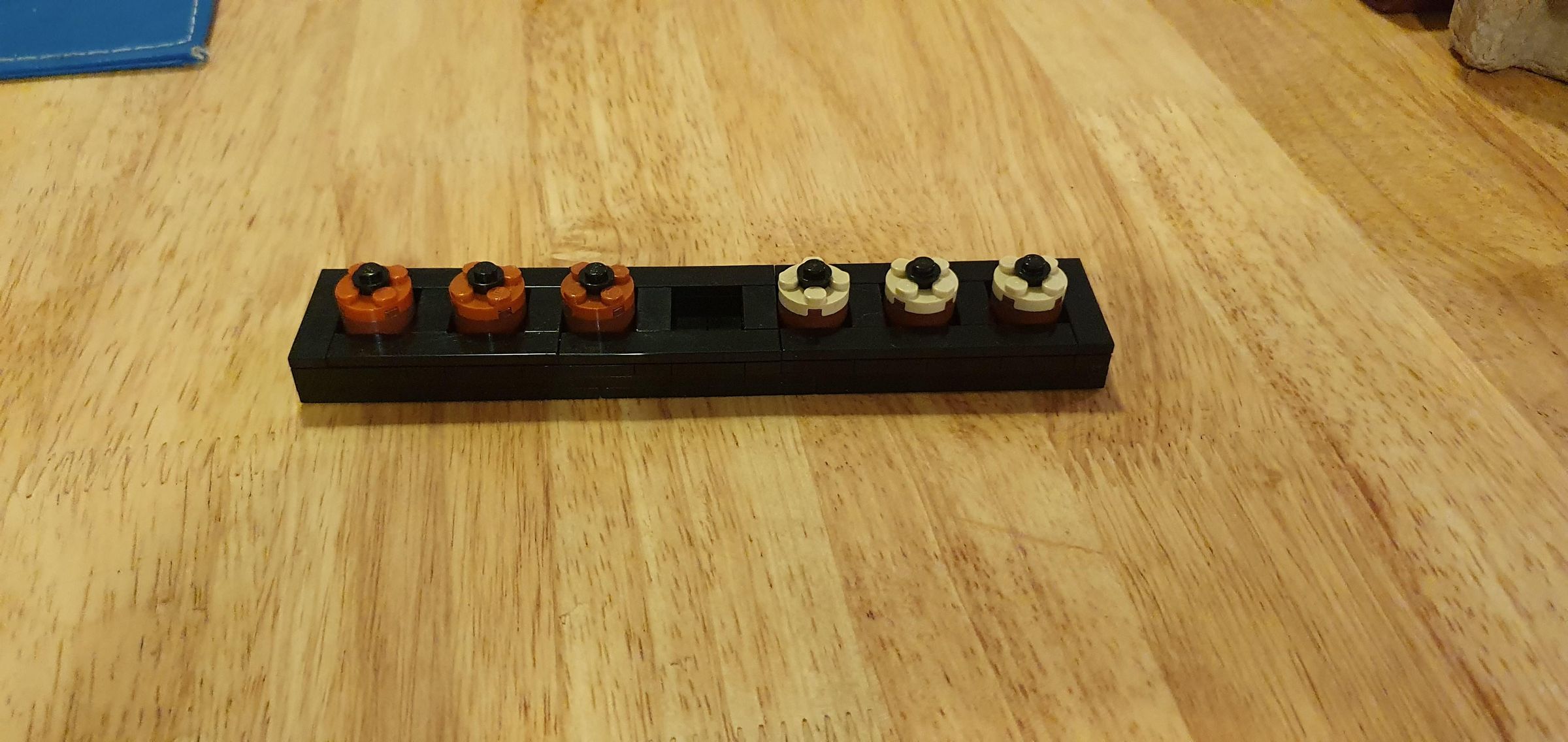 Lego Swap the Pegs Puzzle : 7 Steps - Instructables