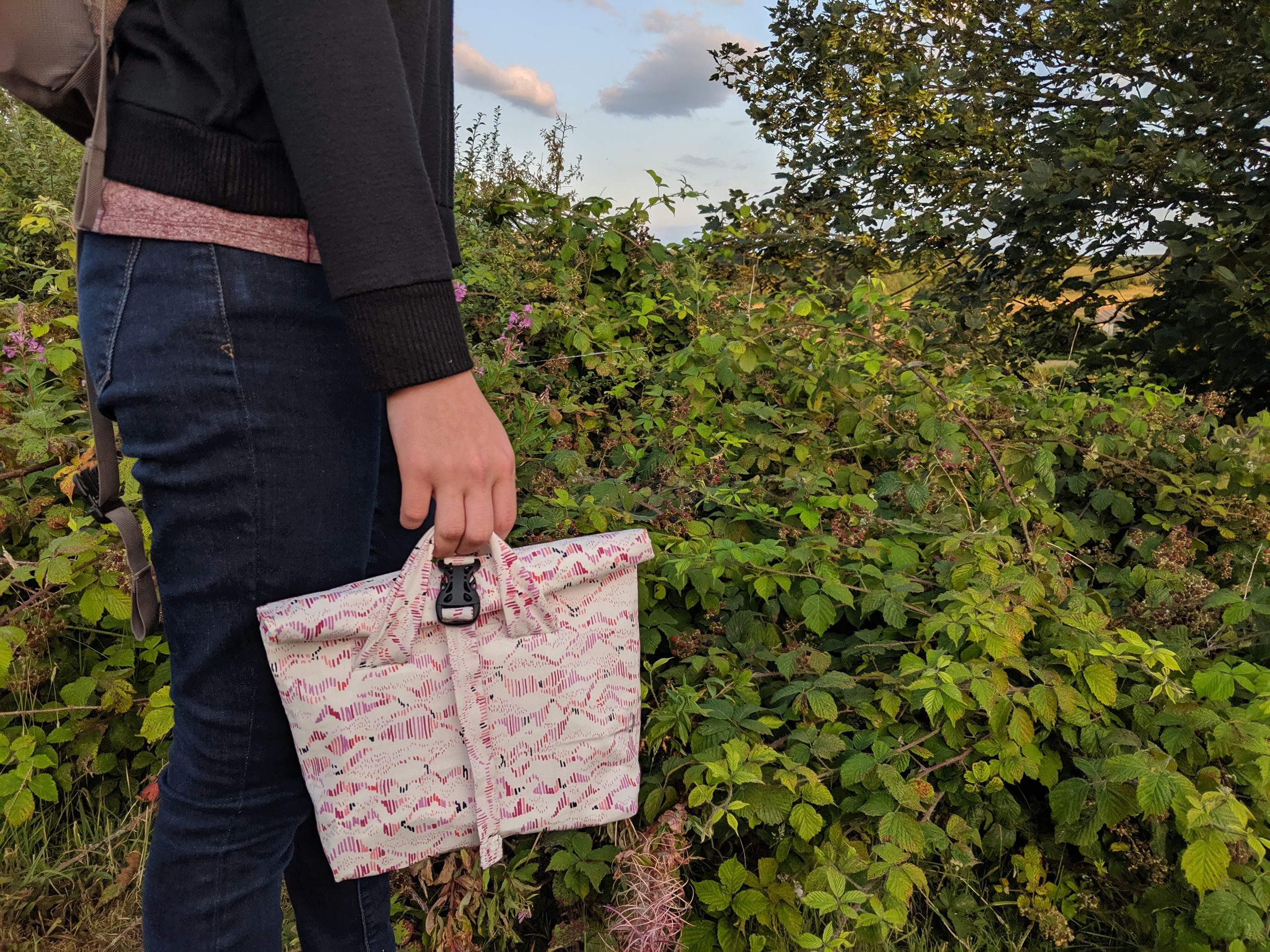 Blackberry-Picking Bag : 8 Steps (with Pictures) - Instructables