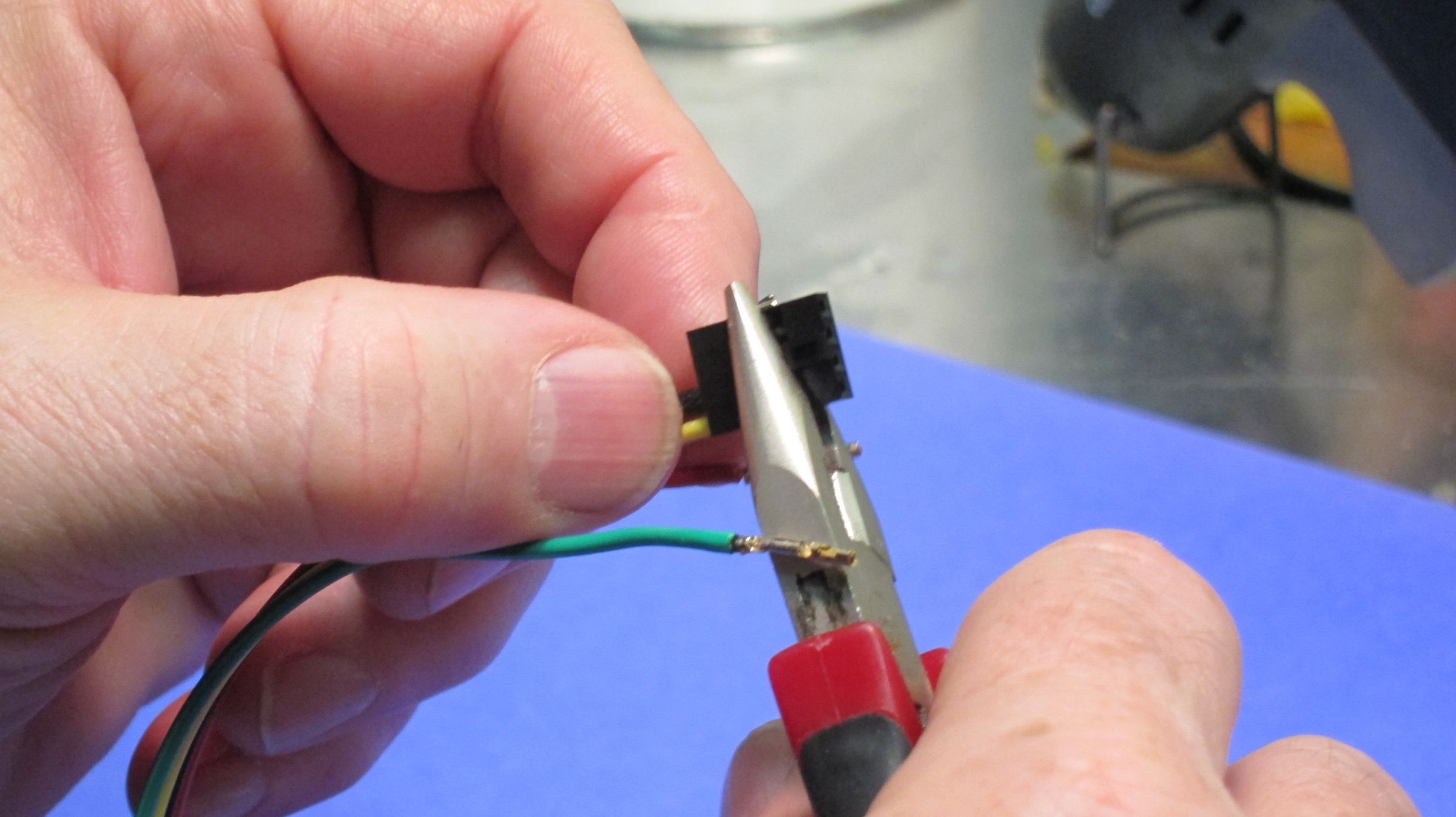 FTC - Encoder Cables for AndyMark NeveRest Motors : 9 Steps - Instructables