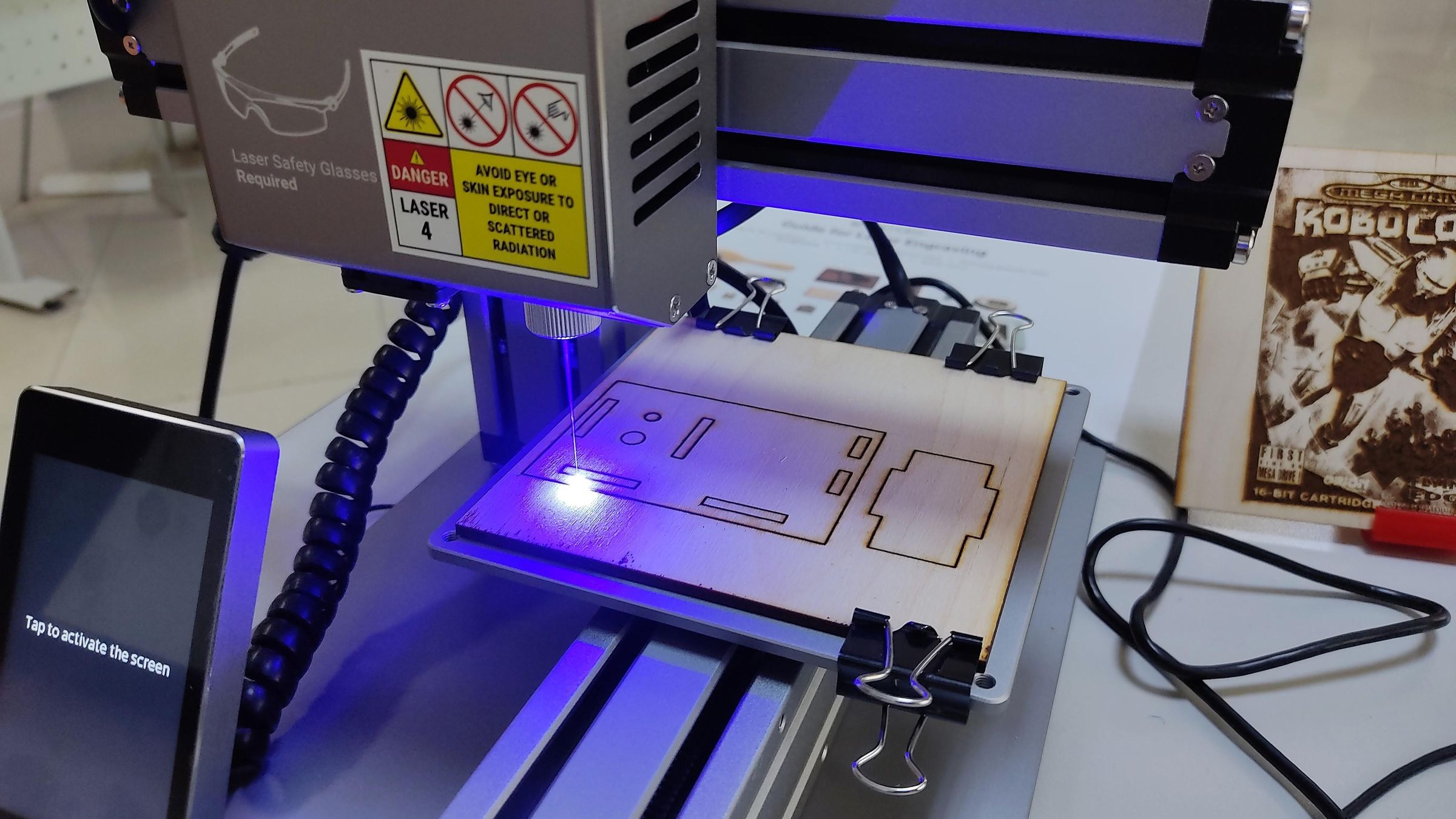 Tinkercad Robotics for School: Laser-cut Walking Machine! : 27 Steps ...