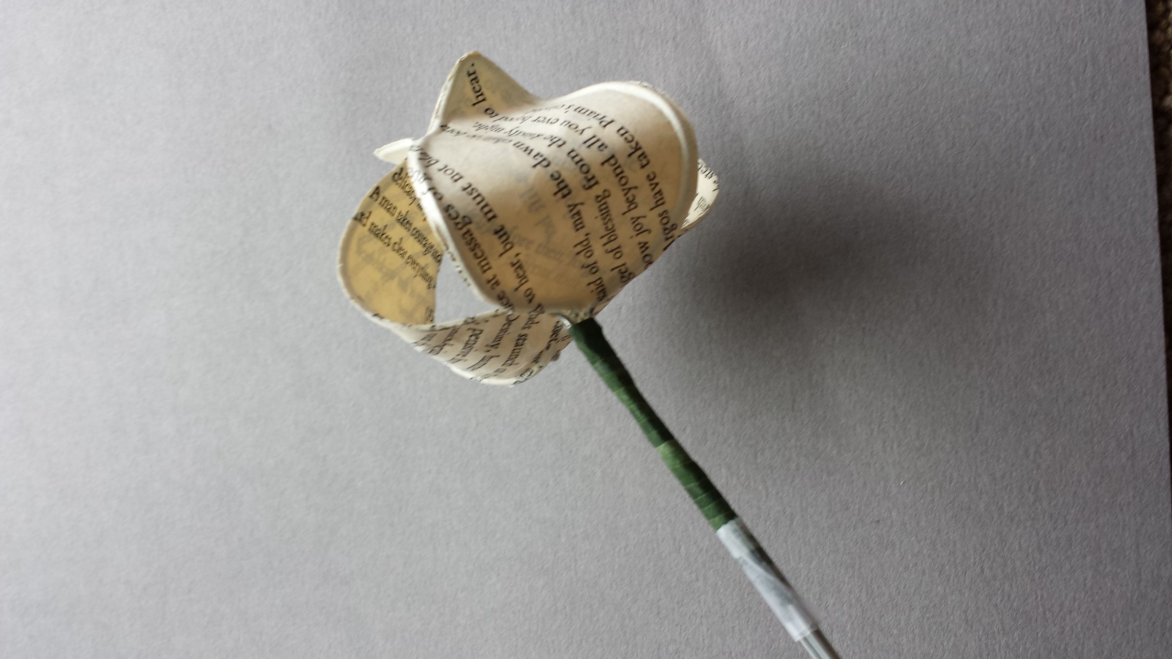 Light-up Literary Flower : 7 Steps - Instructables