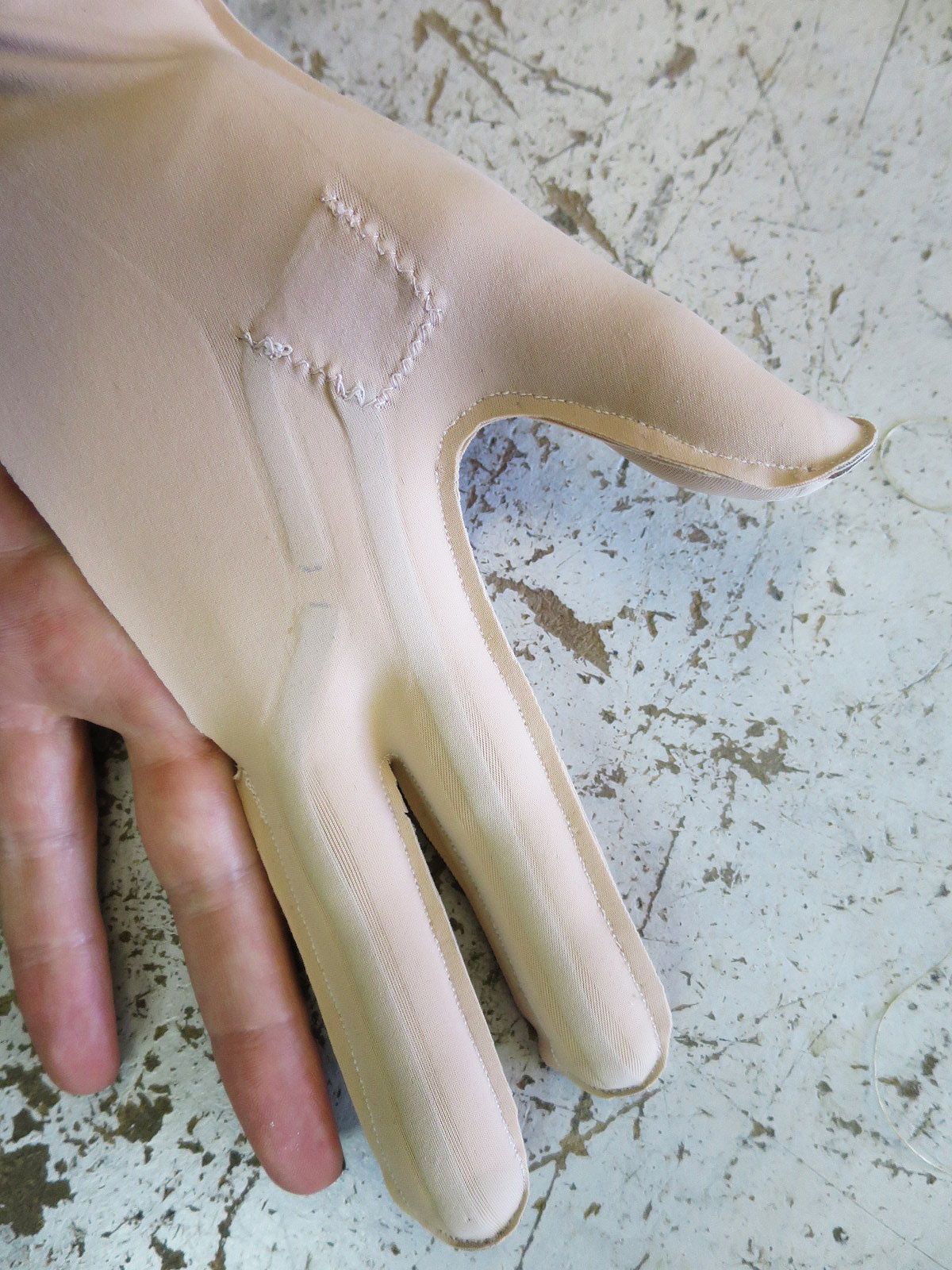 ETextile Glove With Conductive Fabric : 8 Steps (with Pictures ...