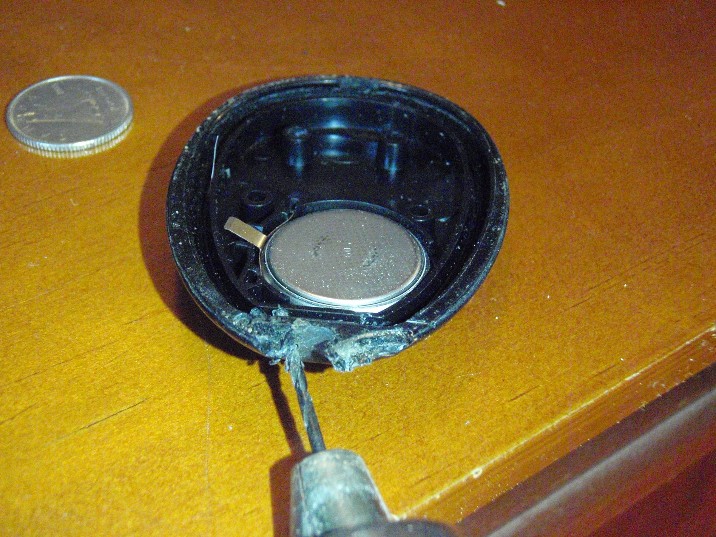 How to Fix a Broken GM Key Fob : 8 Steps - Instructables