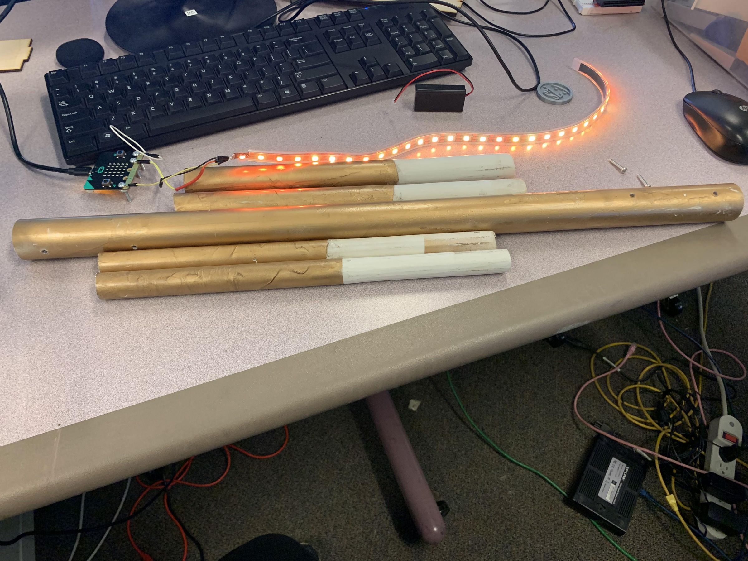 Extendable Spear/Staff : 6 Steps - Instructables