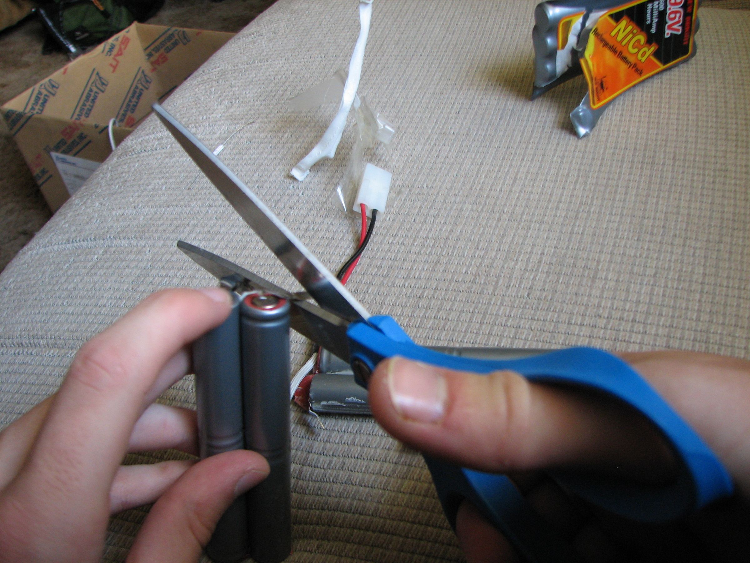 Repair a Thermally-Fused 9.6v Battery Pack : 4 Steps - Instructables