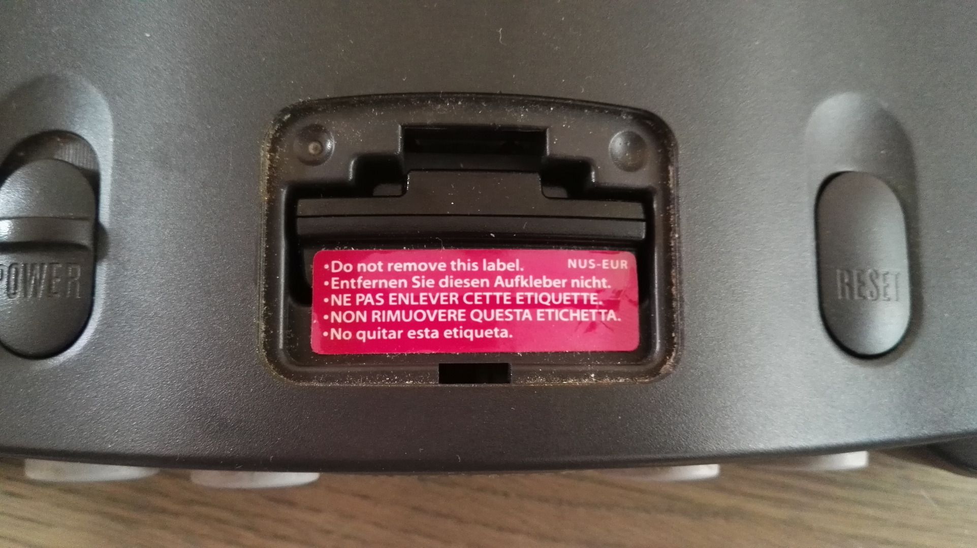 Cleaning and Restoring Your N64 : 15 Steps (with Pictures) - Instructables