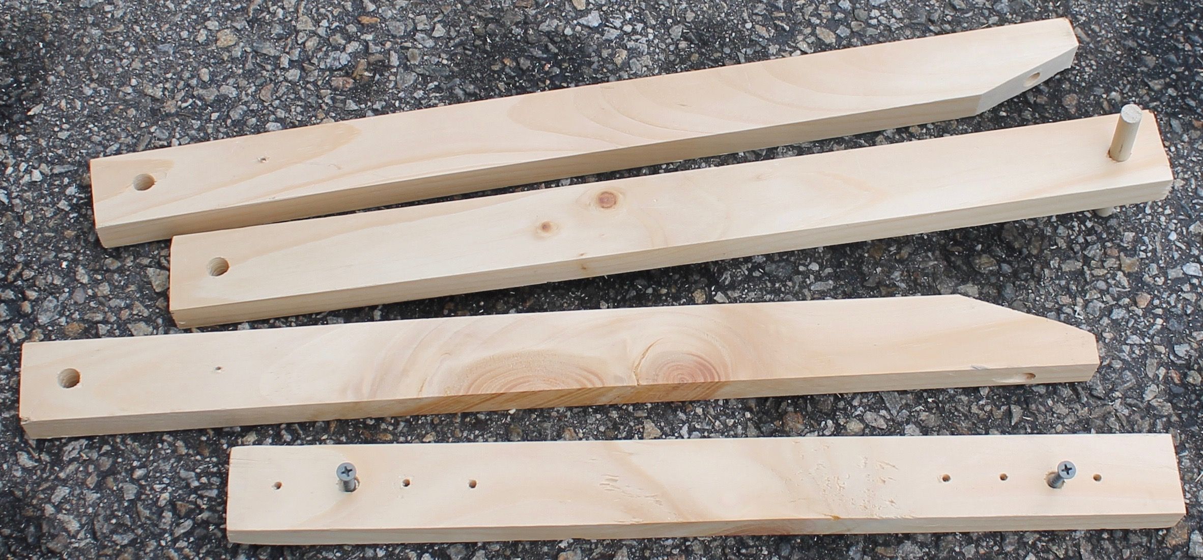 Wood Easel - Simple and Inexpensive : 4 Steps (with Pictures ...