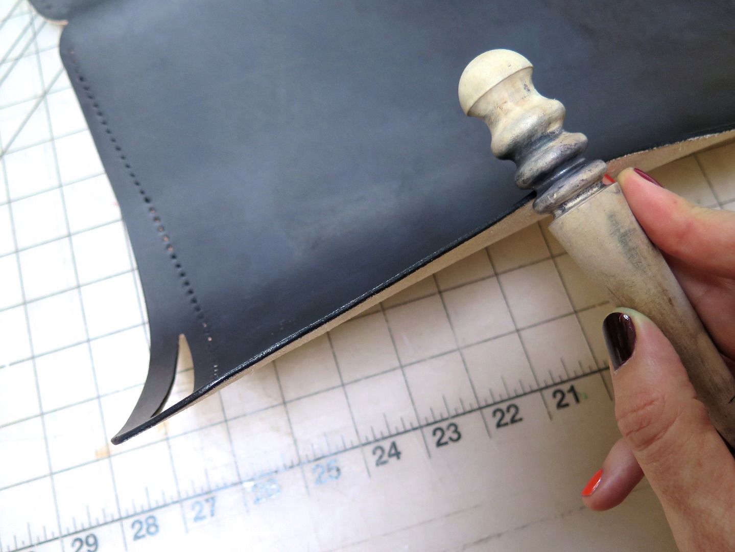 Sculpted Leather Tech Cases : 23 Steps (with Pictures) - Instructables