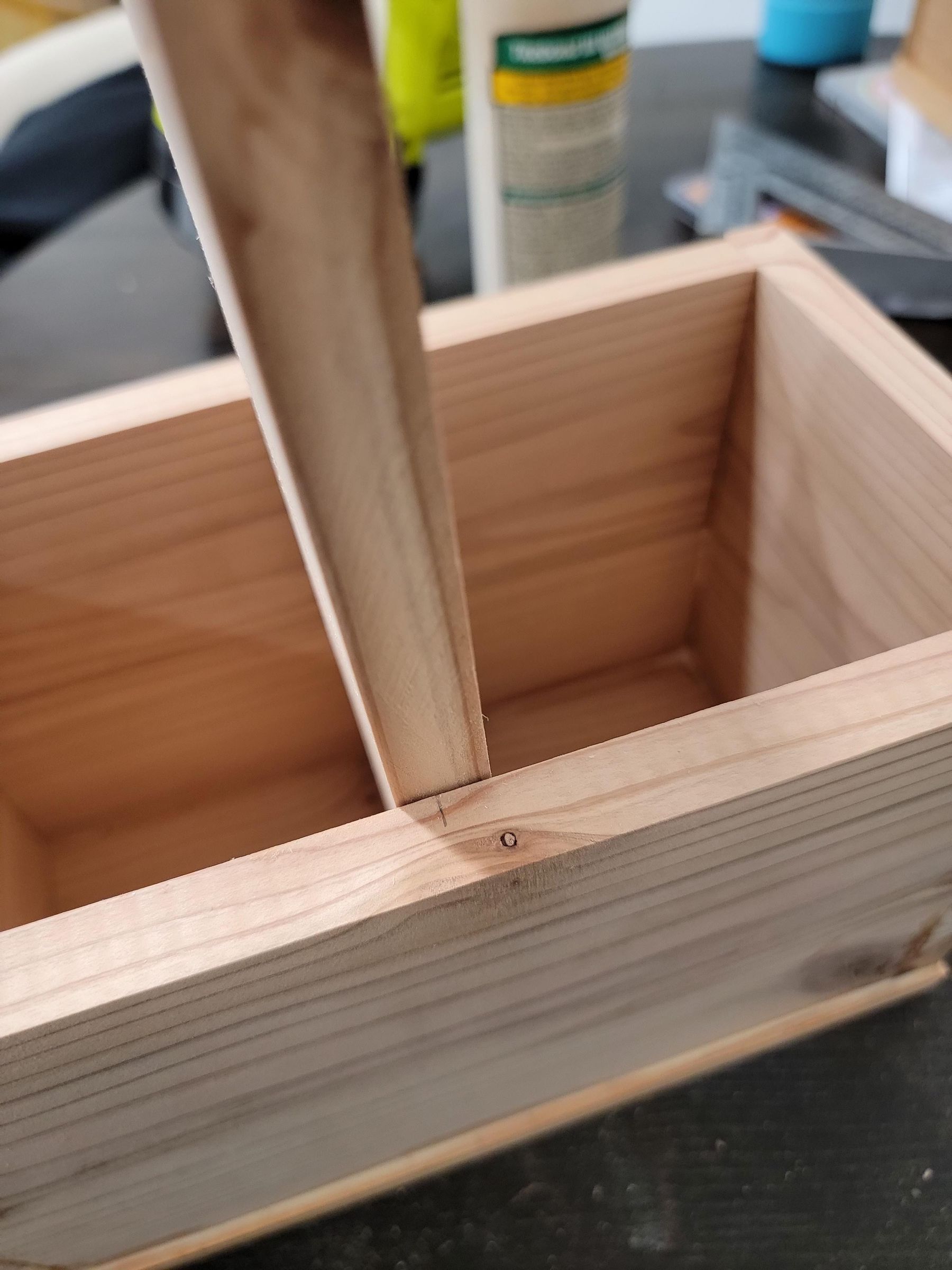 Two Cup Caddy From One Board : 4 Steps (with Pictures) - Instructables