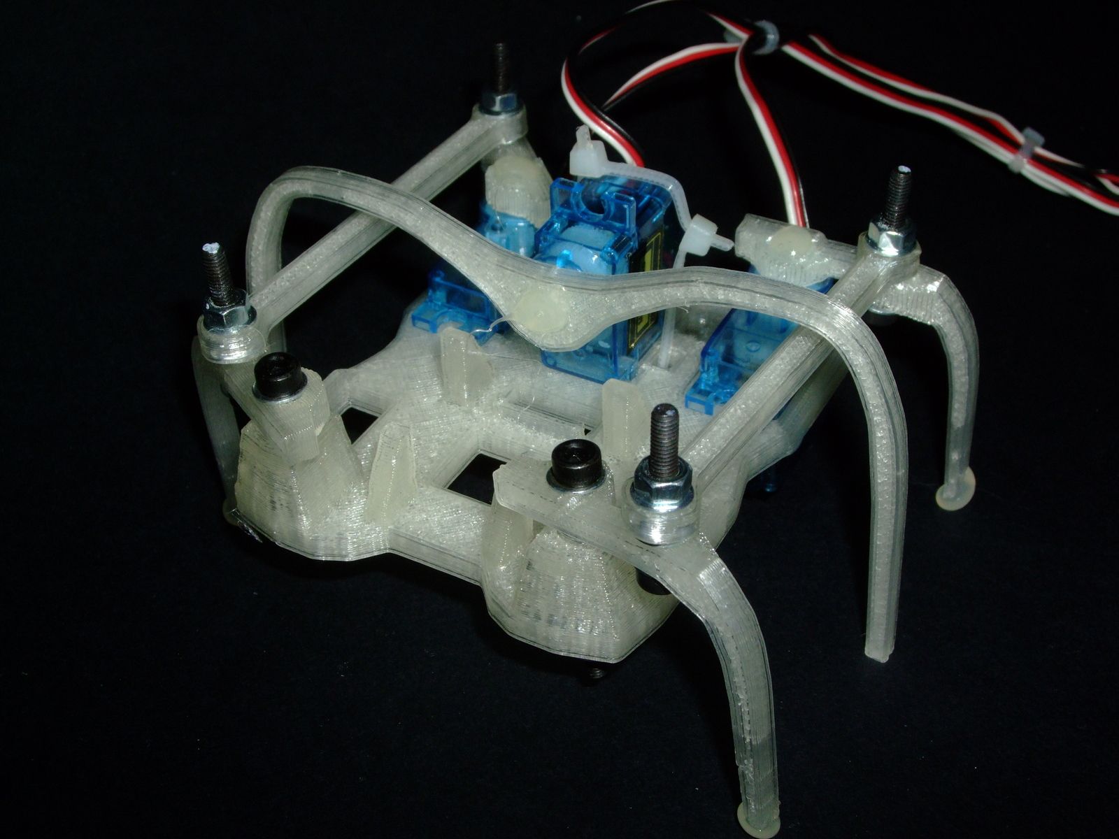 Hexapoduino: Tiny Hexapod 3D Printed, Arduino Controlled : 8 Steps (with Pictures) - Instructables