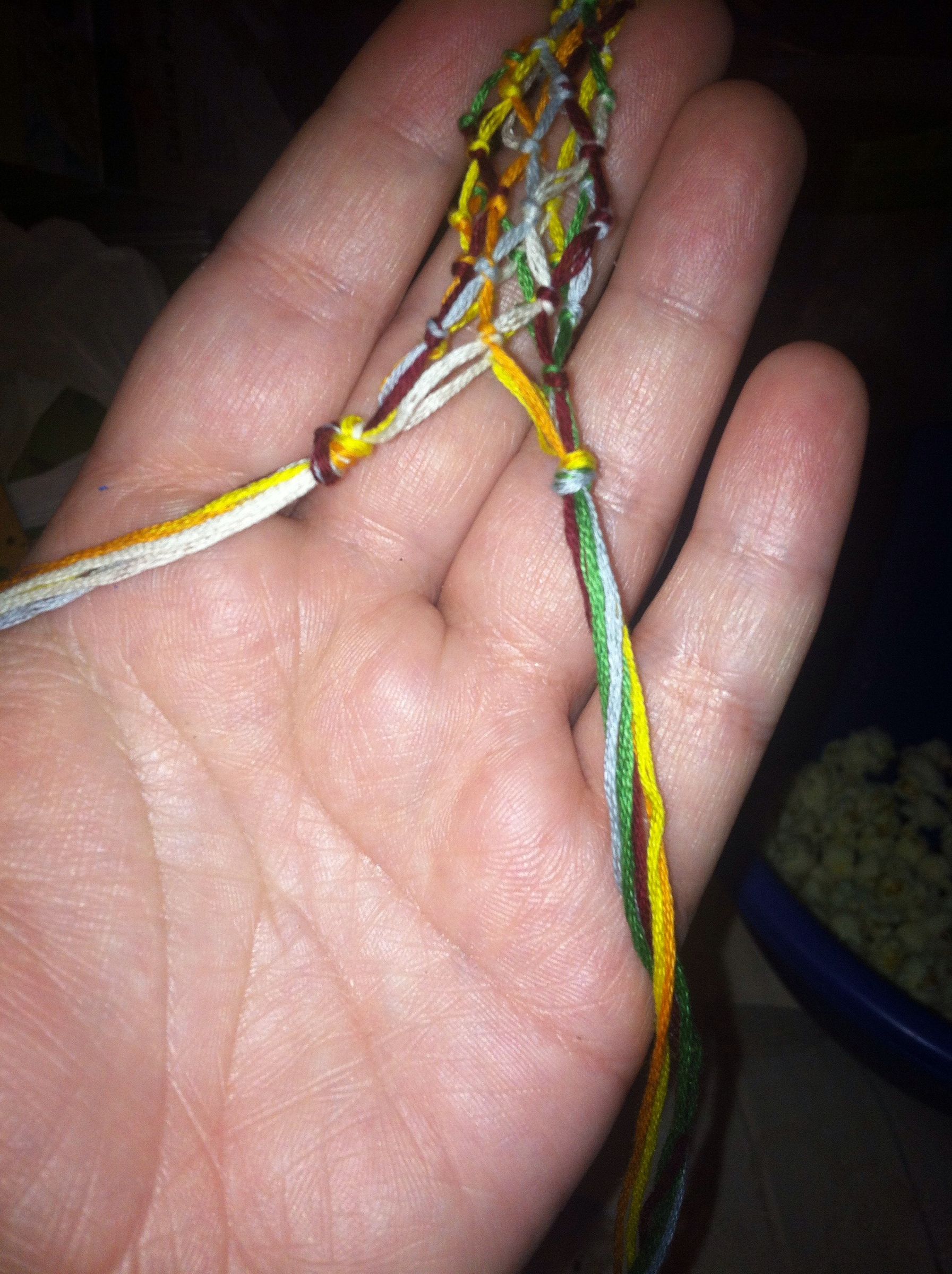 Macrame Interchangeable Stone Necklace : 10 Steps - Instructables