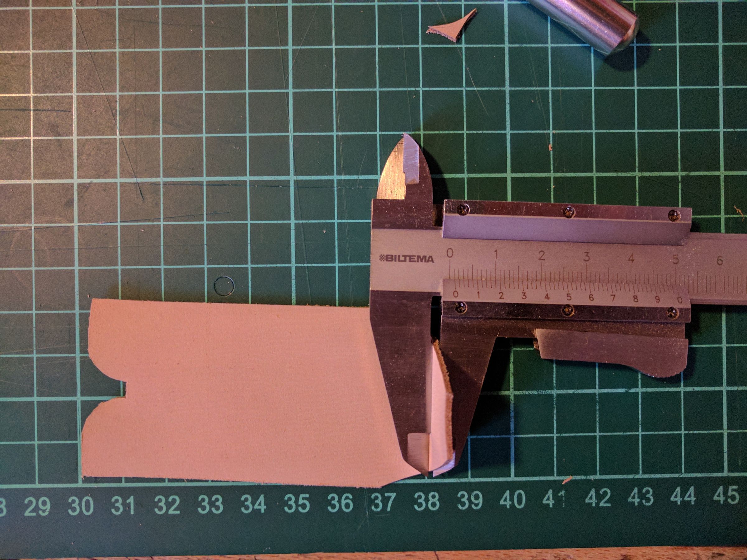 Leather Compass Case : 9 Steps (with Pictures) - Instructables