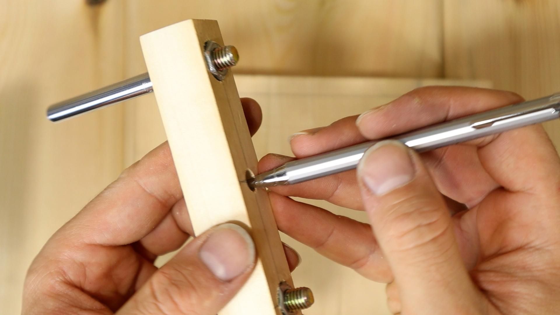 DIY Center Finder Jig : 4 Steps - Instructables