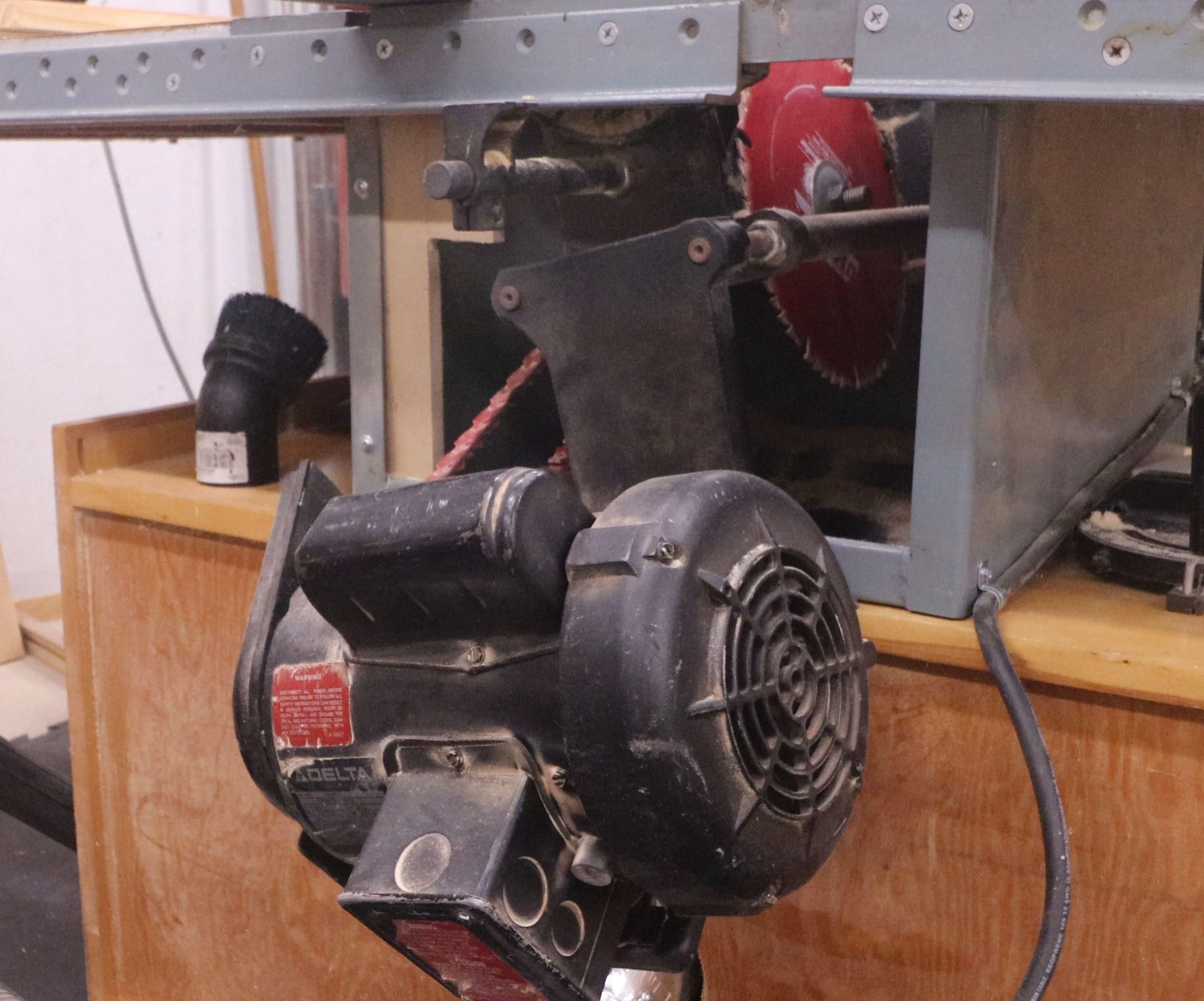 Adding Dust Collection to a Contractor's Table Saw : 10 Steps ...
