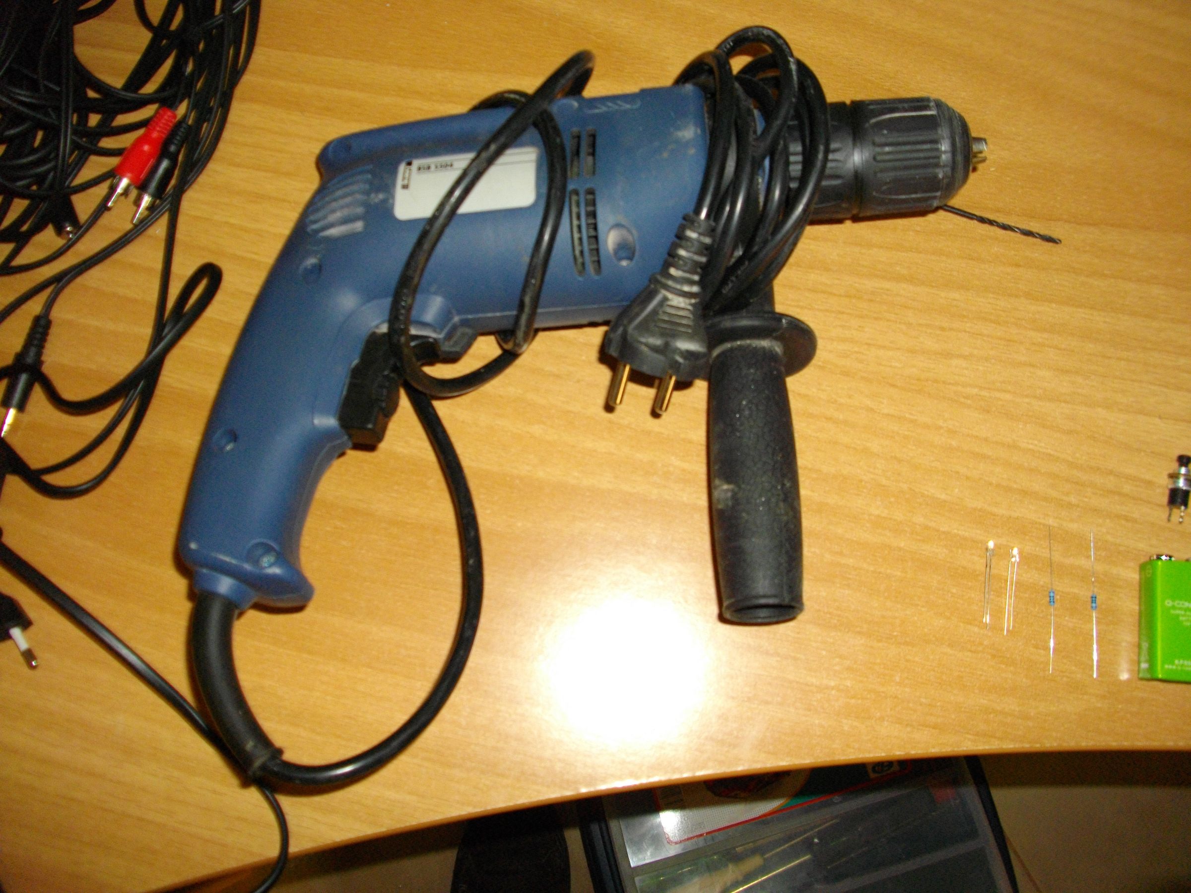 Synchronizer (Electronic "Clapper-board") : 5 Steps - Instructables