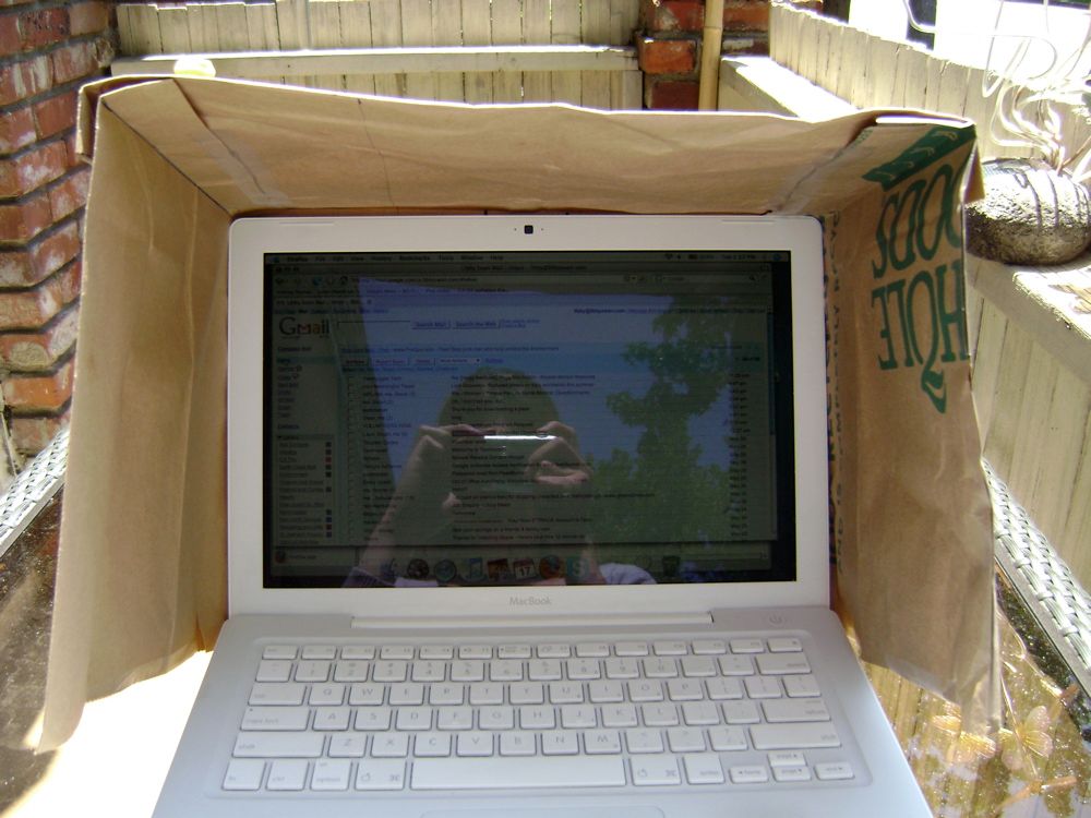 DIY Laptop Sunshade : 5 Steps - Instructables