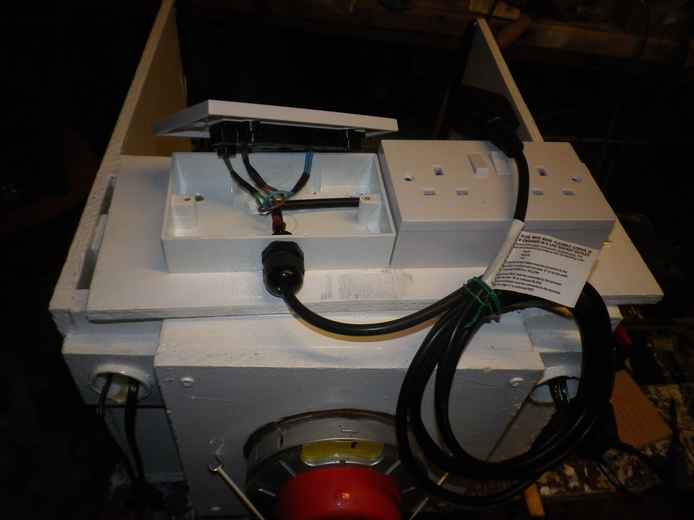 Portable Laminar Flow Hood : 16 Steps (with Pictures) - Instructables