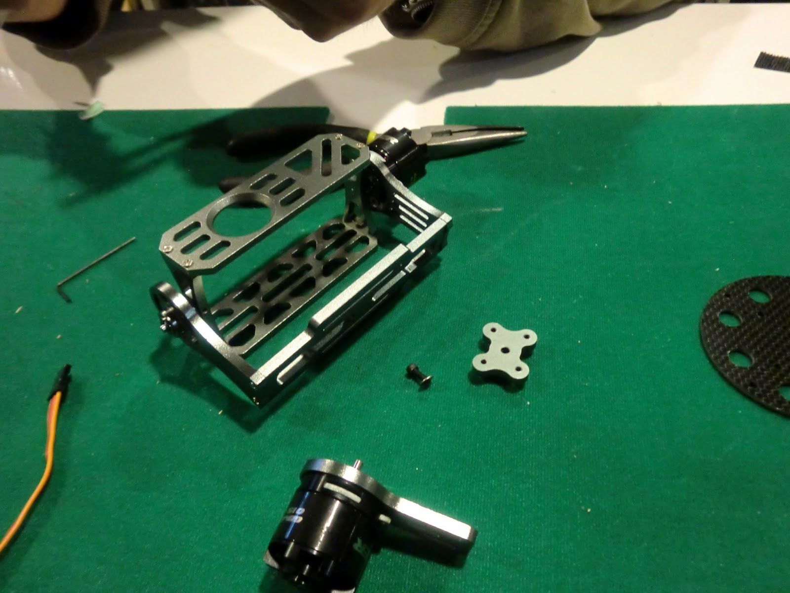 Brushless Gimbal for Aerial Photography Drones : 14 Steps (with ...