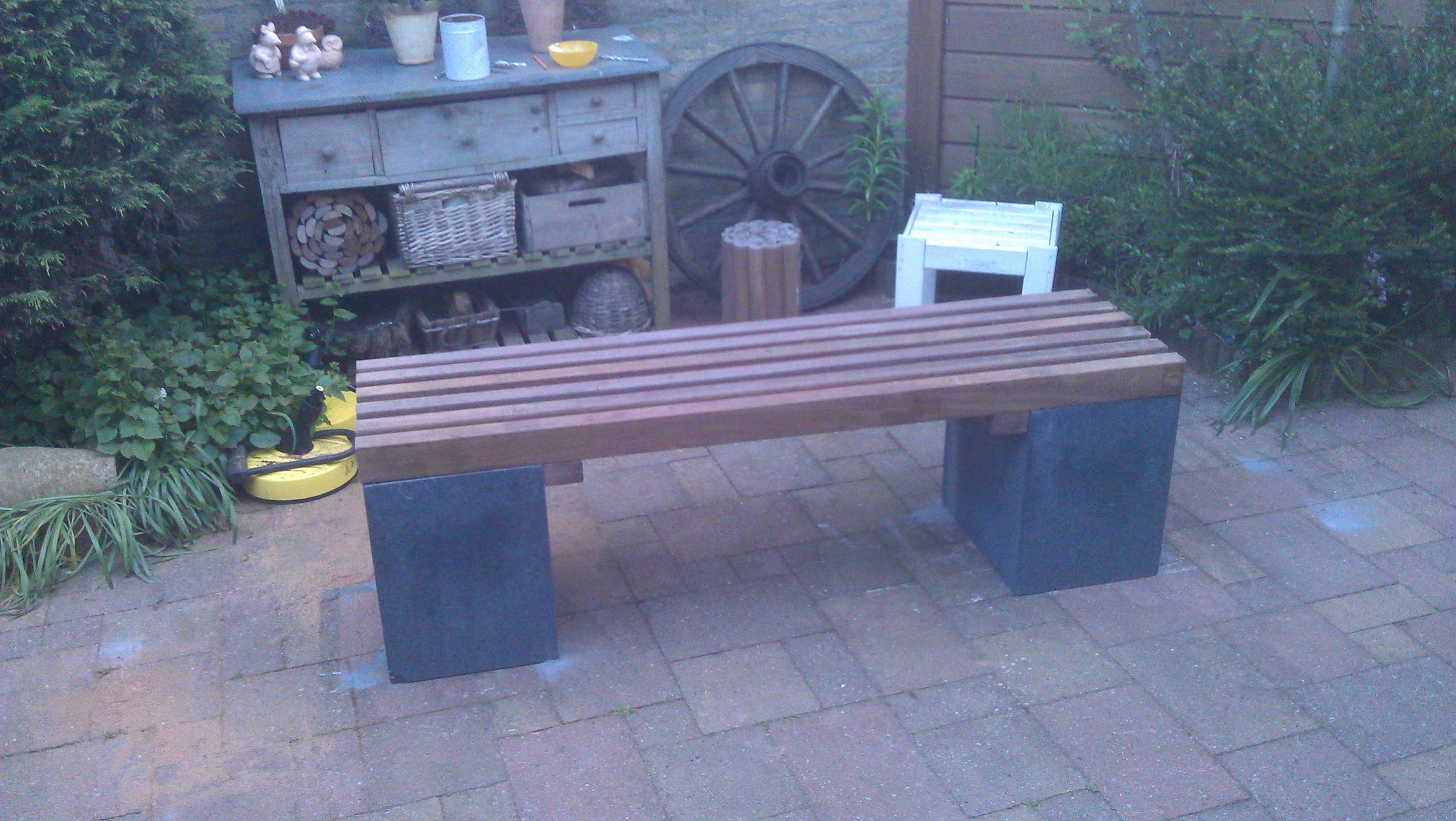 Durable Hardwood Bench : 3 Steps - Instructables