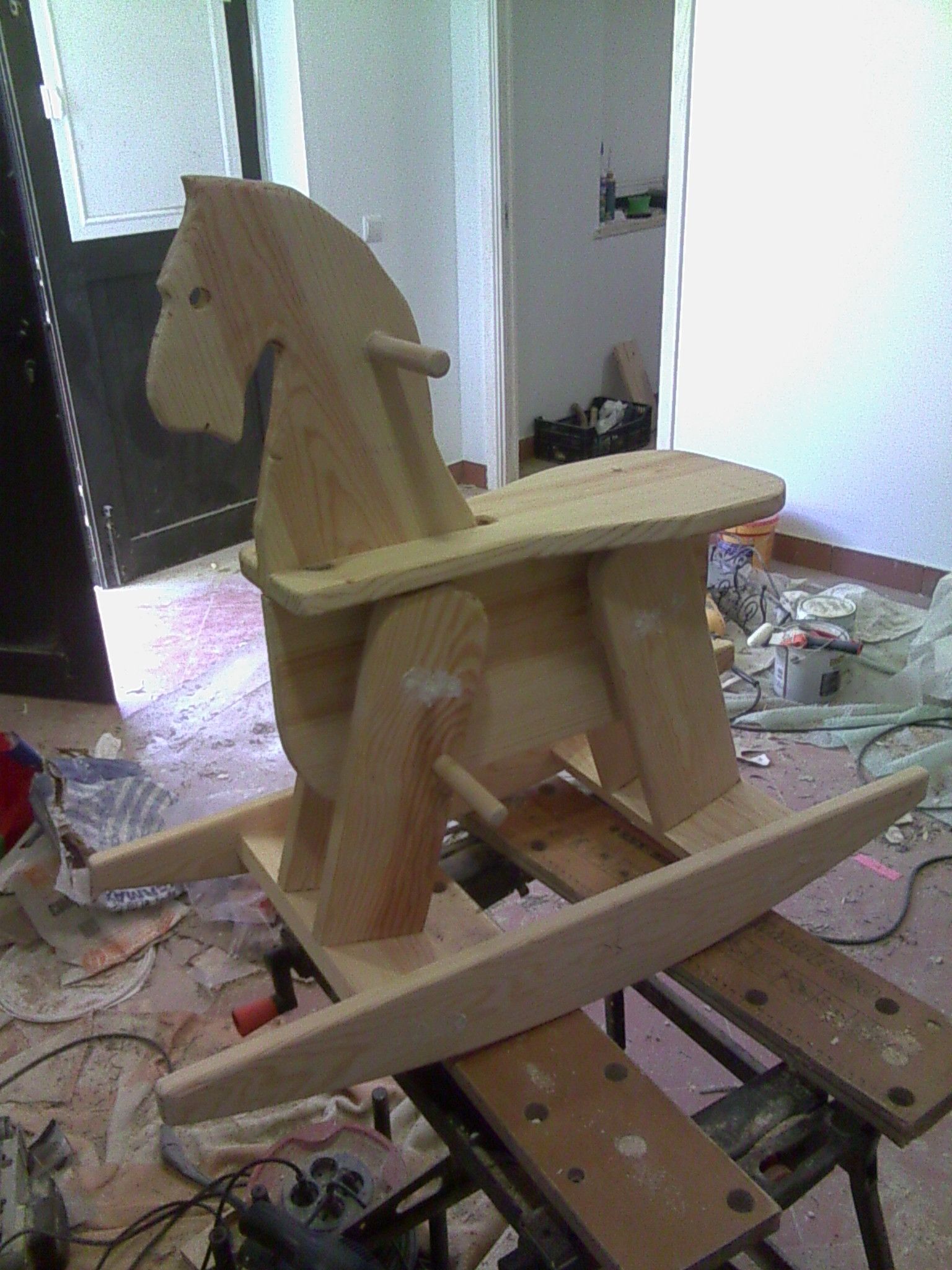 WOODEN ROCKING HORSE : 5 Steps (with Pictures) - Instructables