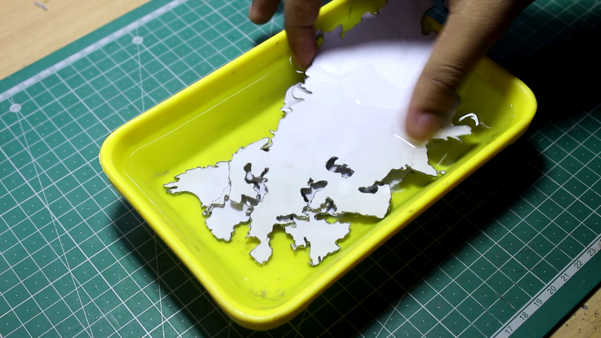 Backlit World Map From an Old PVC Pipe : 15 Steps (with Pictures ...