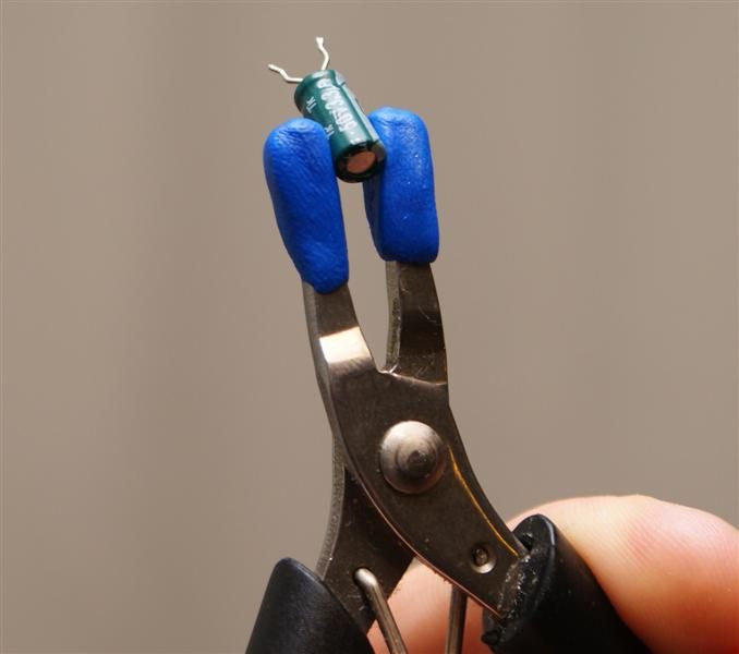 Sugru Soft-Jaw Pliers : 3 Steps - Instructables
