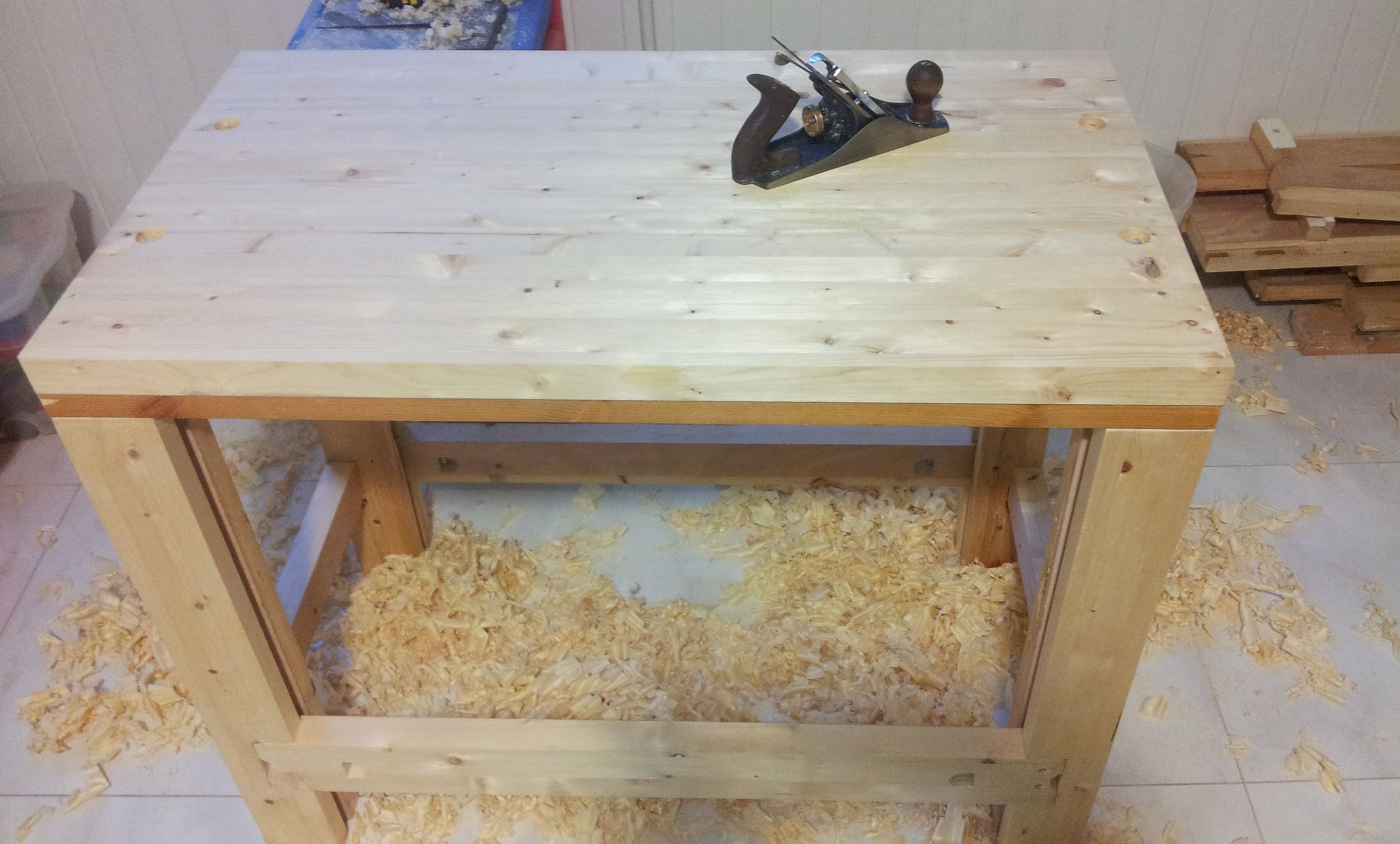 DIY Portable Workbench (knock-down Design) With a Leg Vise and Storage ...