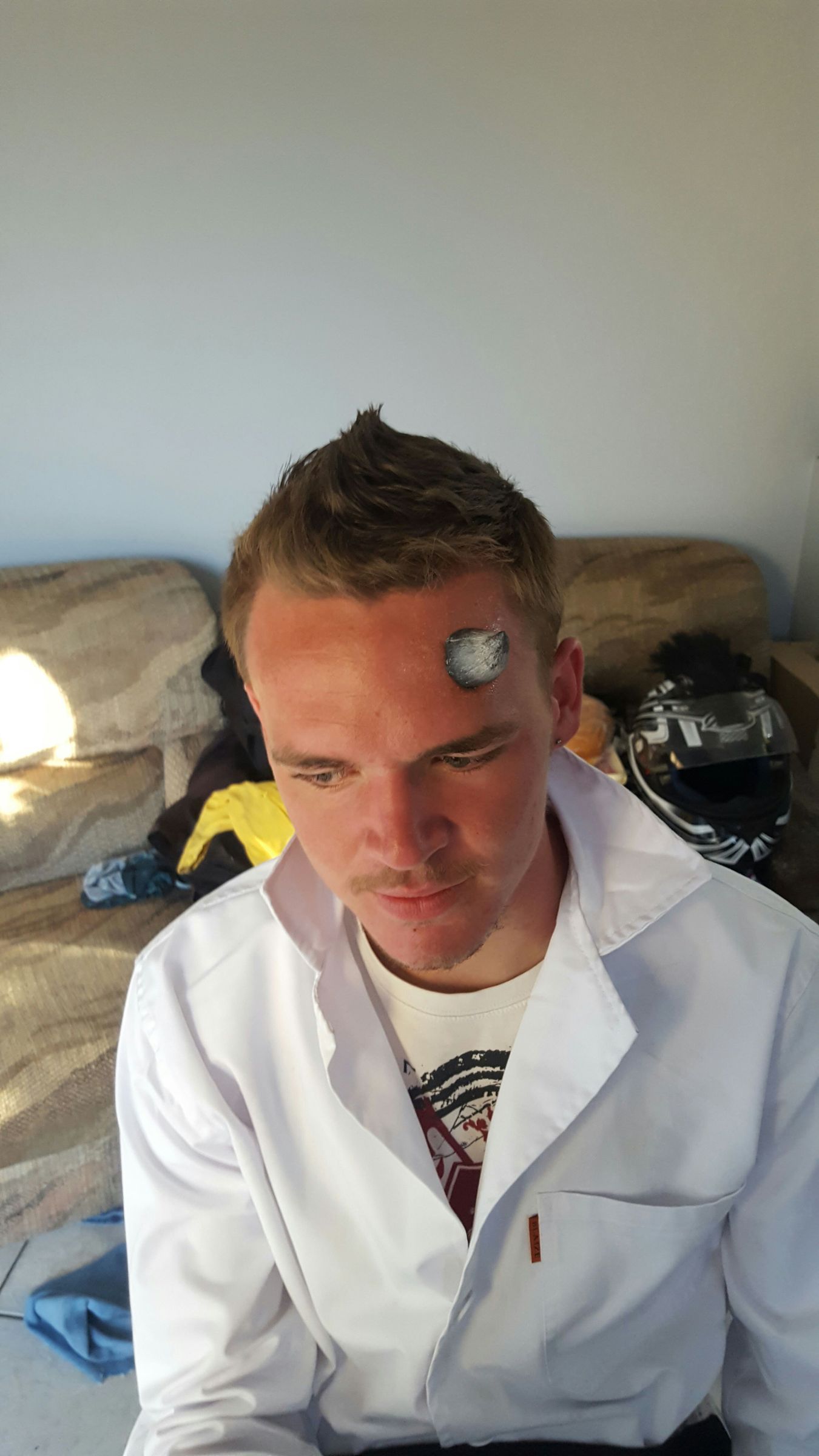 Realistic Devil Horns Plus Application : 6 Steps (with Pictures ...