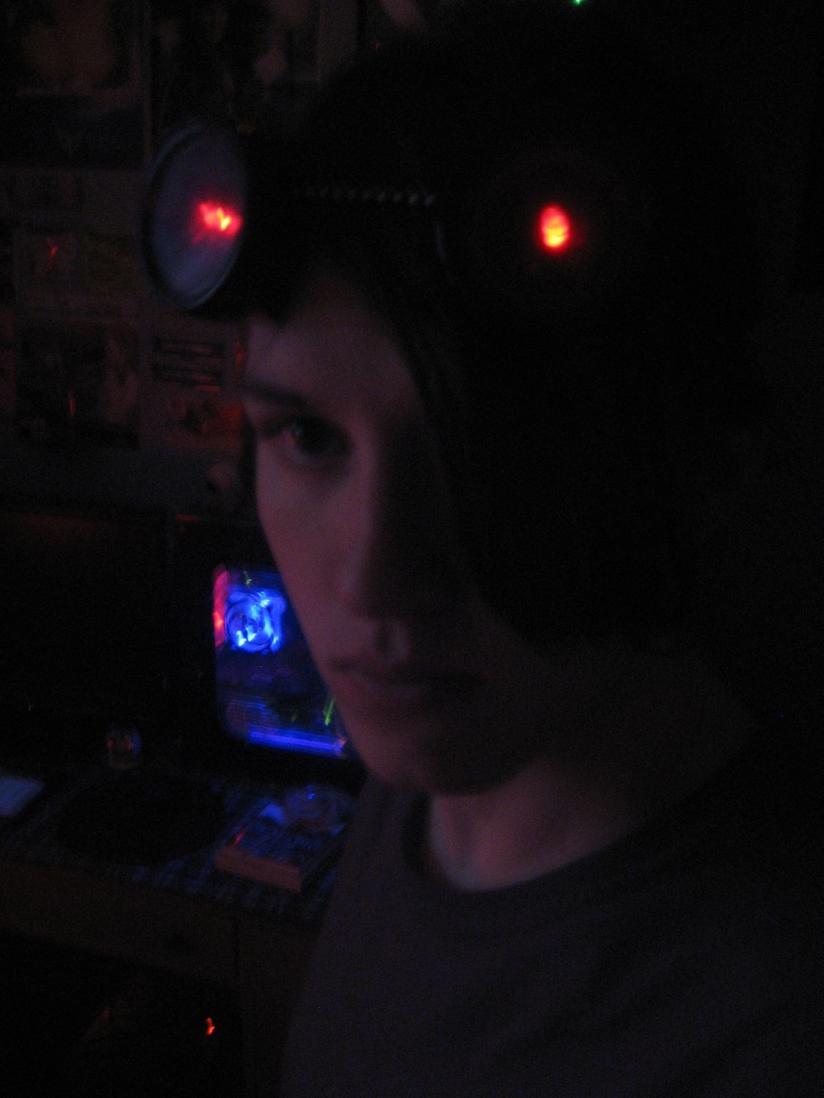 LED Steampunk Goggle Mod : 4 Steps - Instructables