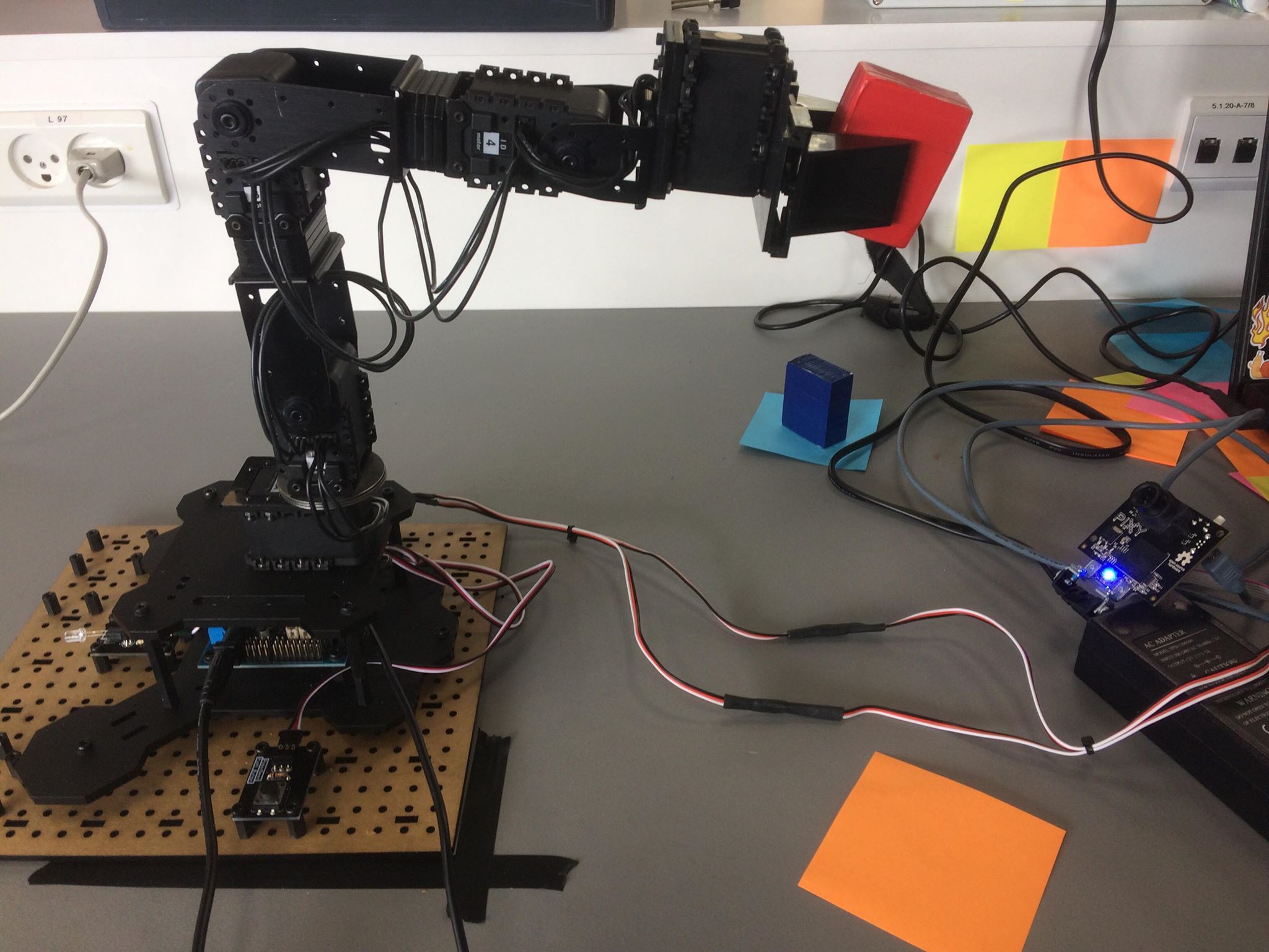 PhantomX Pincher Robot - Apple Sorter : 6 Steps - Instructables